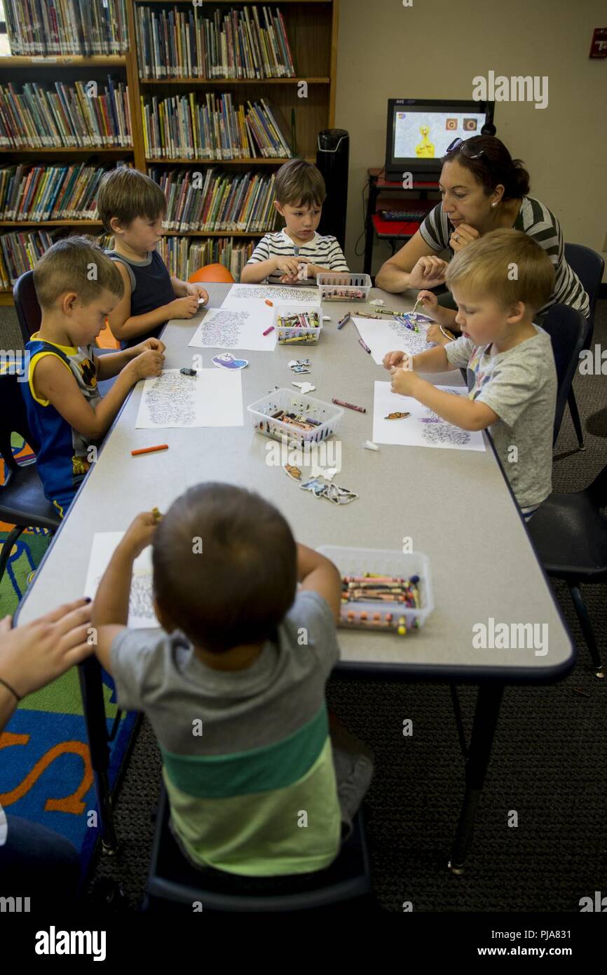 Camp pendleton hosts marine corps hi-res stock photography and images - Alamy
