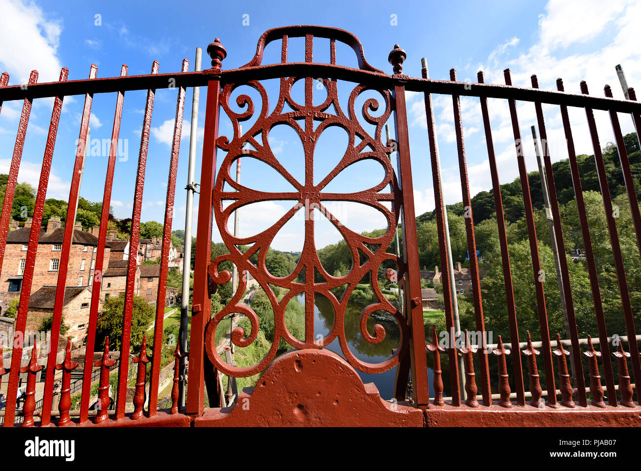 English heritage project ironbridge hi-res stock photography and images ...