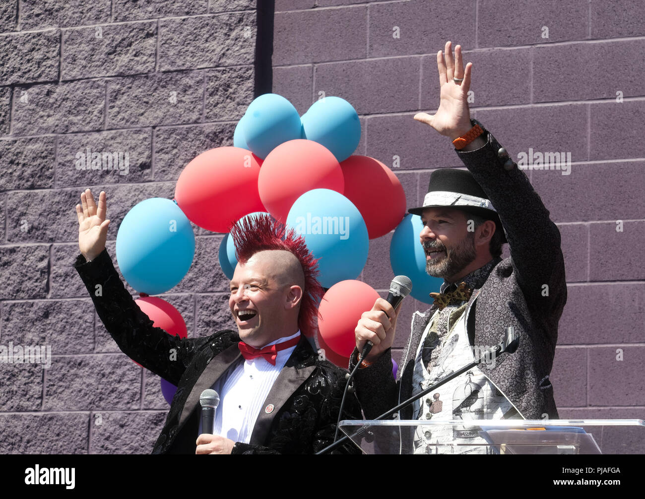 Gradman hi-res stock photography and images - Alamy