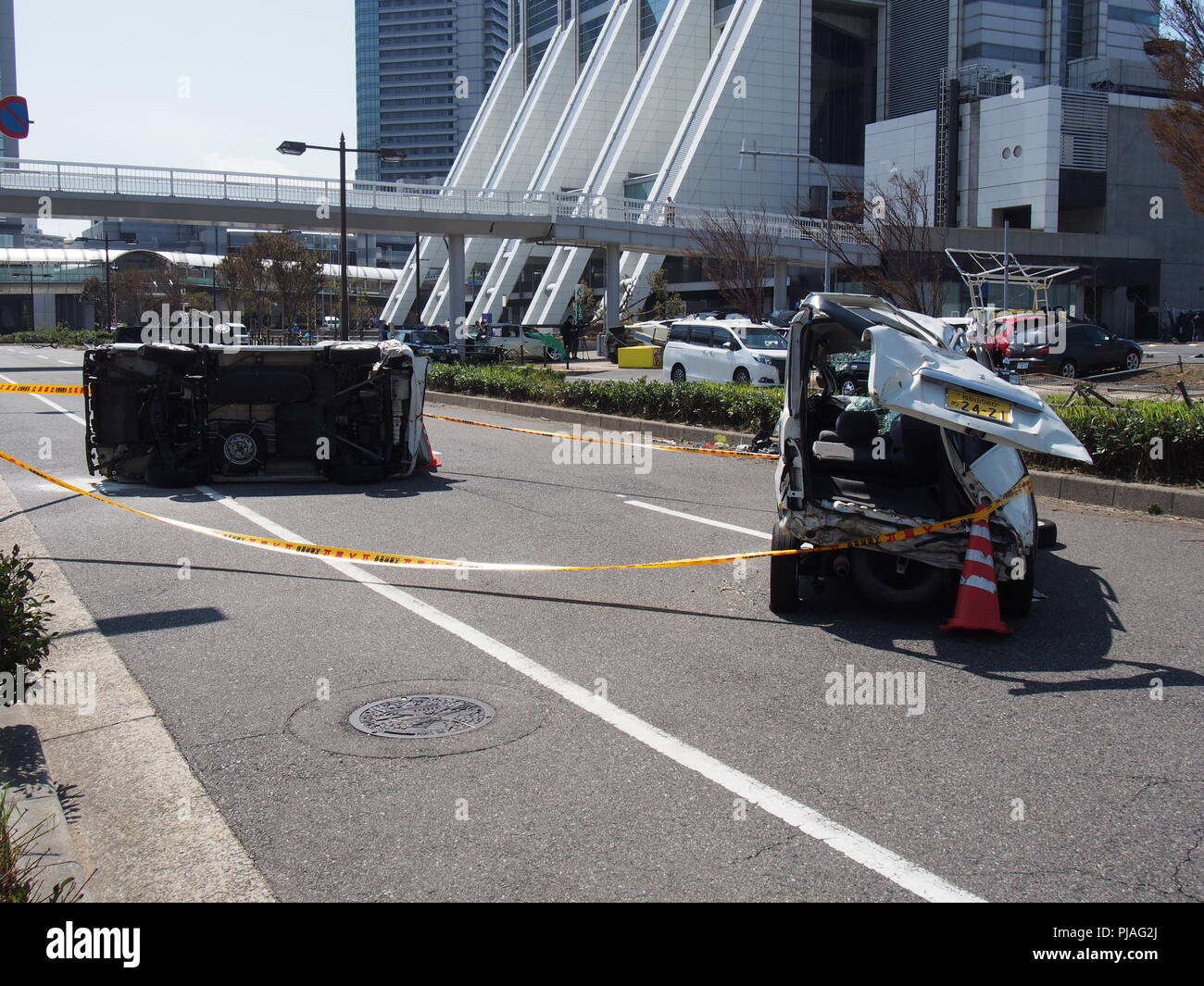 Suminoe-ku, Osaka city, Japan. 5th Sep, 2018. Debris is seen in Osaka ...