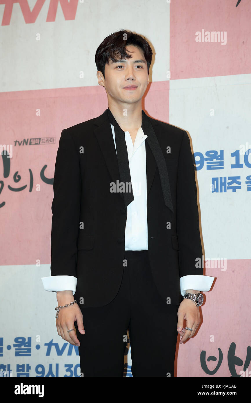 Han ji hyun hi-res stock photography and images - Alamy