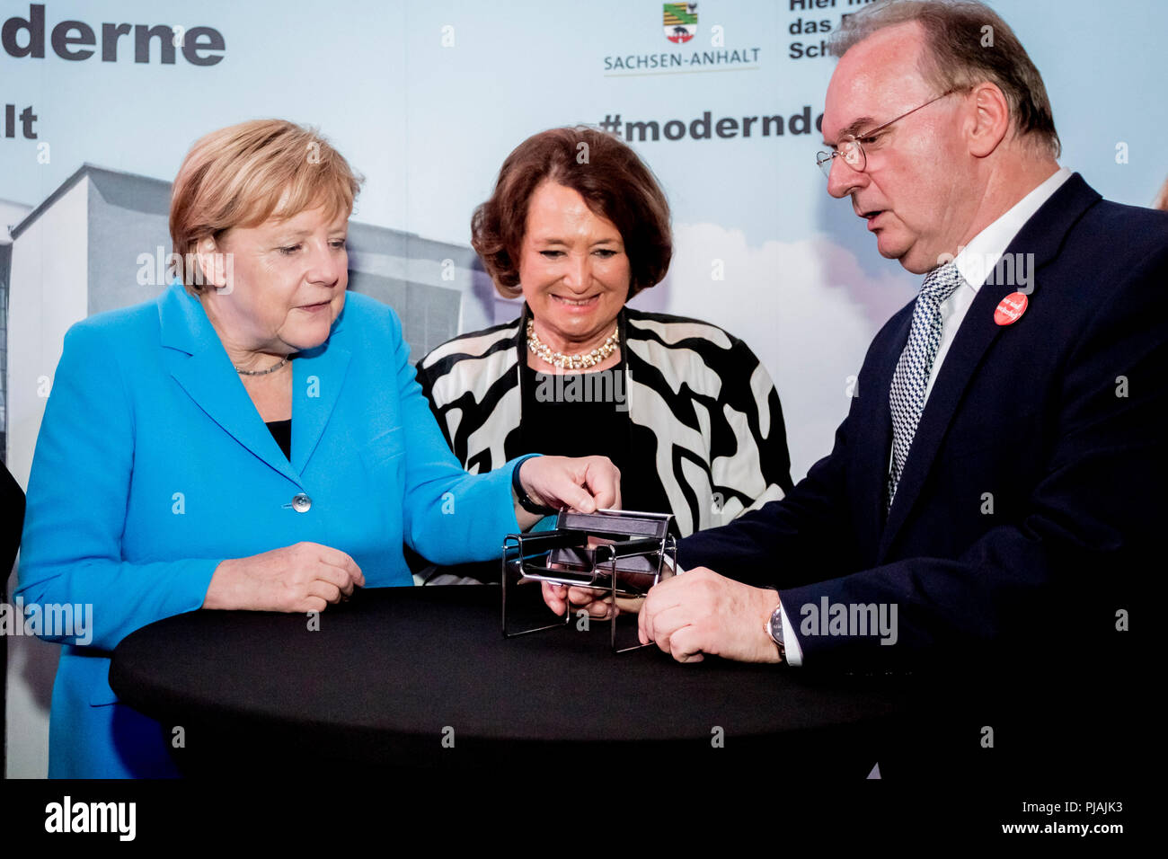 Angela moser hi-res stock photography and images - Alamy