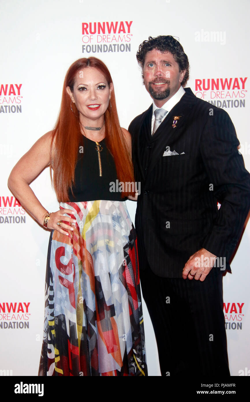 NEW YORK, NY - SEPTEMBER 5: Mindy Scheier and Jason Redman at the ...