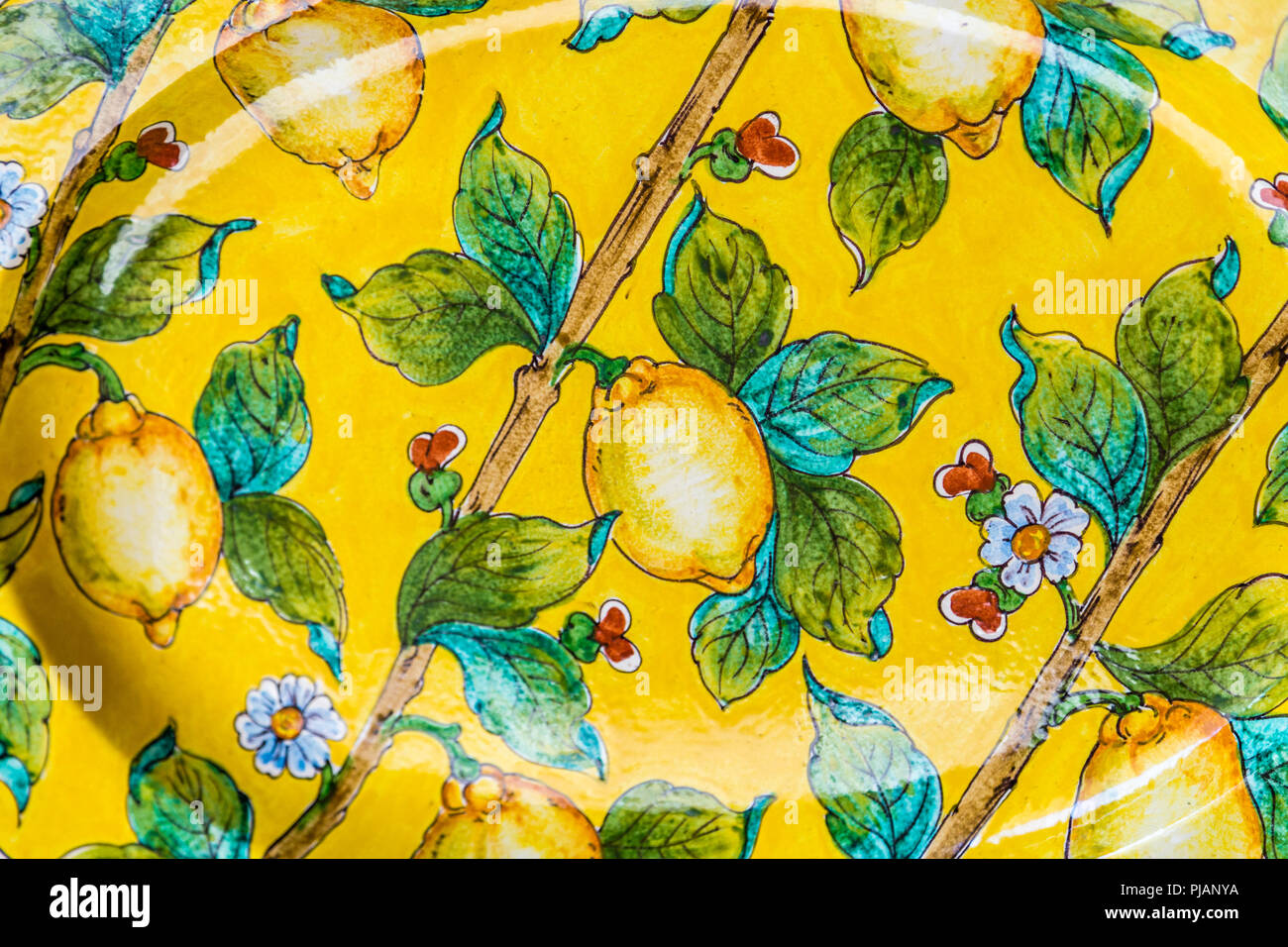 Ravello (SA), ITALY - AUGUST 29, 2018: Amalfi style ceramic plates on ...