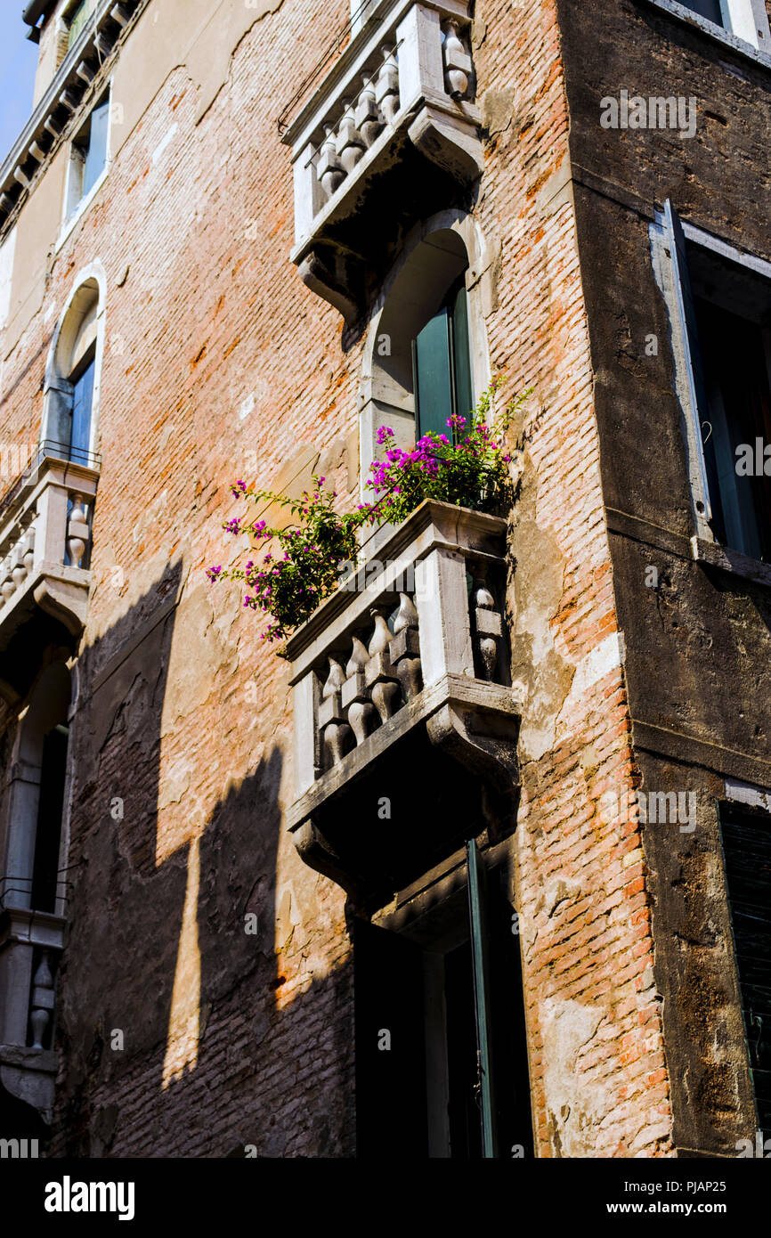 Old house with balconies, Venice Stock Photo - Alamy