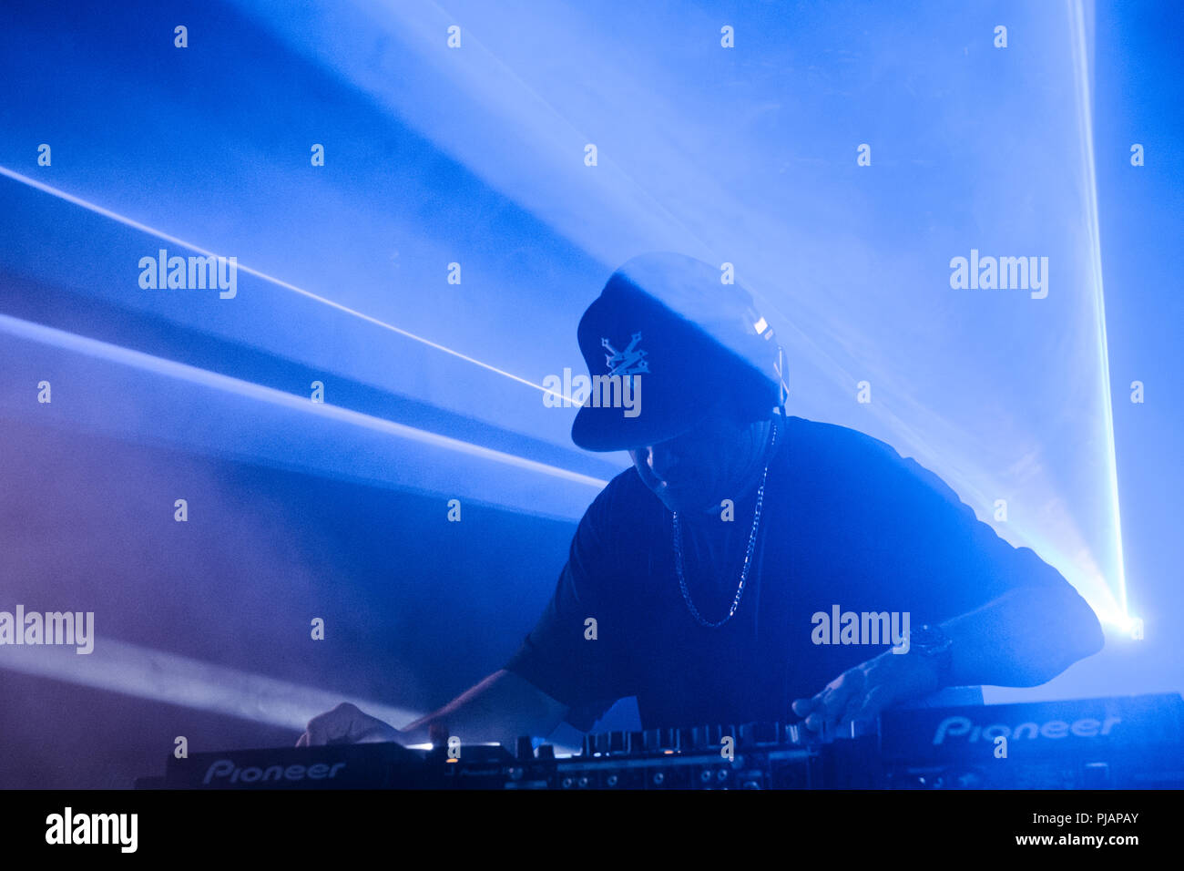 Bones 18 Years High Resolution Stock Photography and Images - Alamy