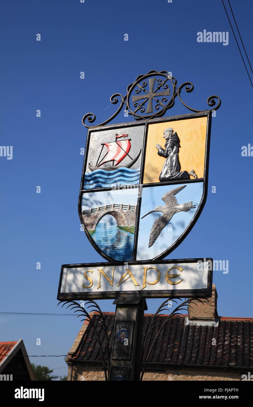 Suffolk east anglia english village hi-res stock photography and images ...
