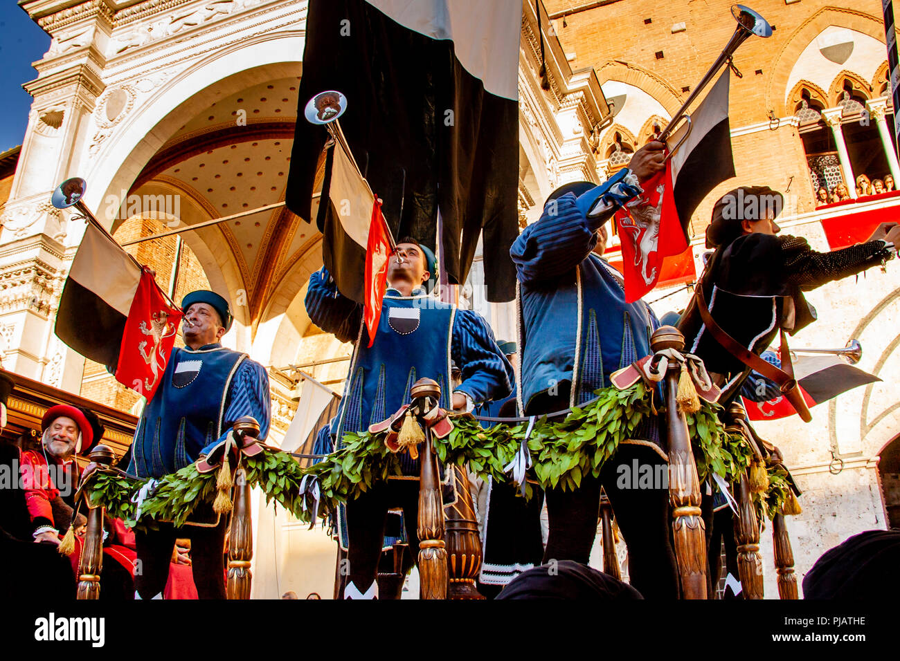 Historical uniform pageant hi-res stock photography and images - Alamy