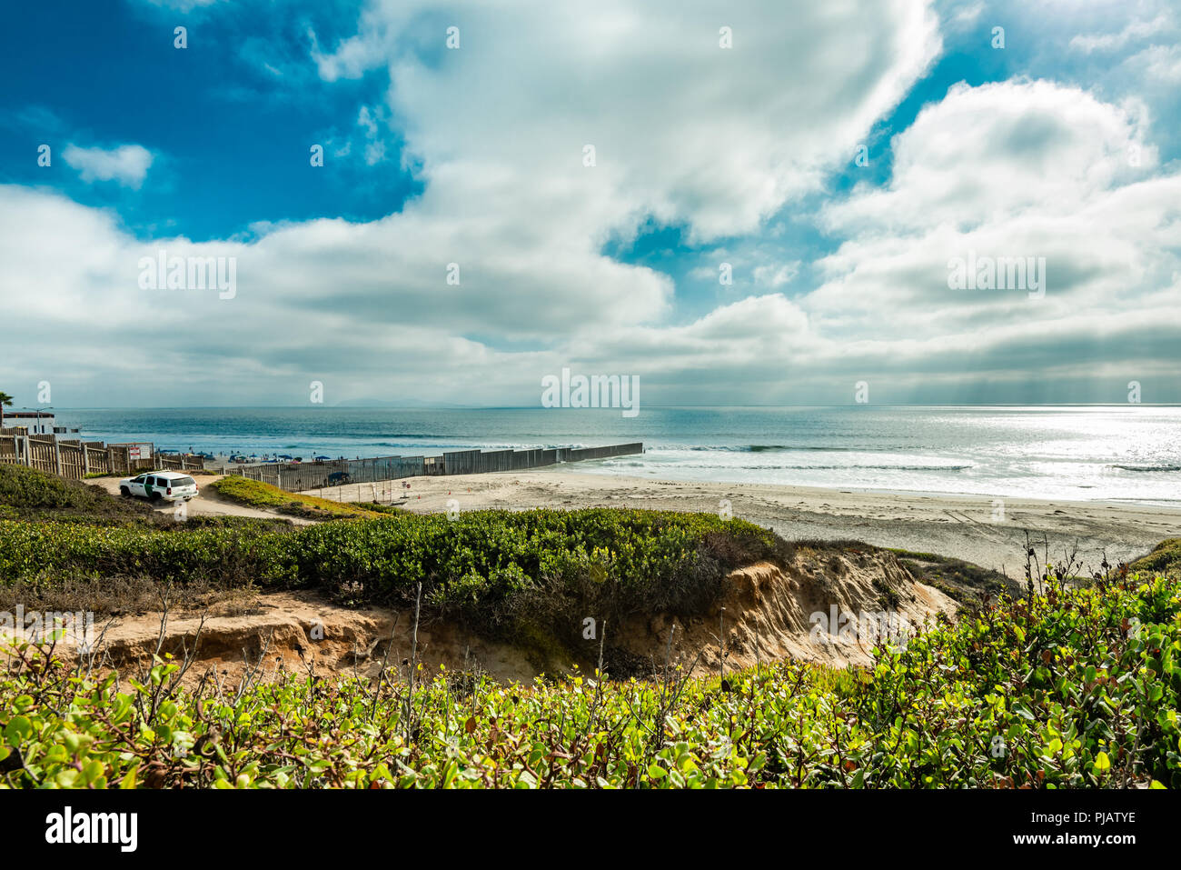 Usa mexico sea border hi-res stock photography and images - Alamy