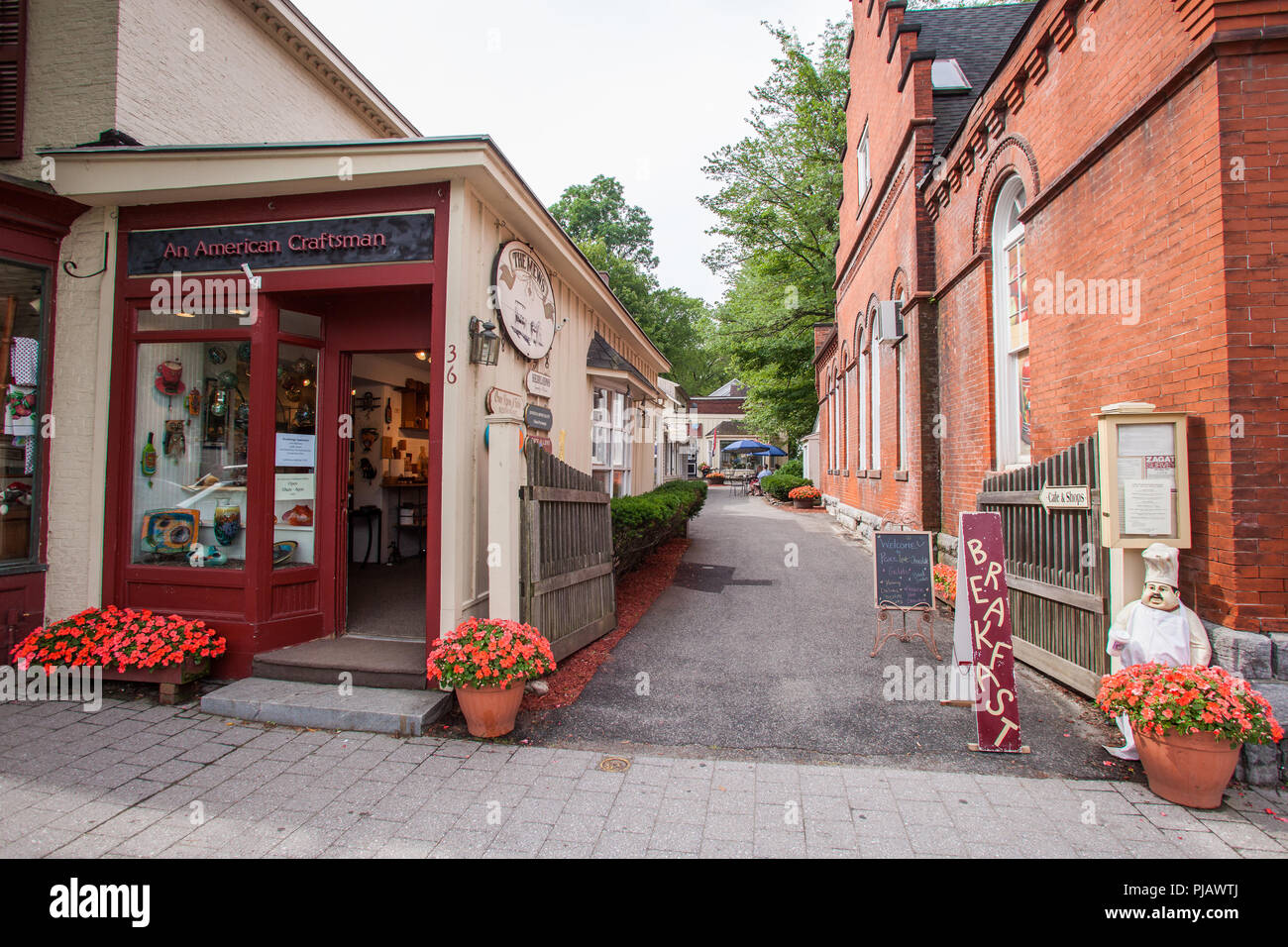Norman rockwell museum stockbridge hi-res stock photography and images ...