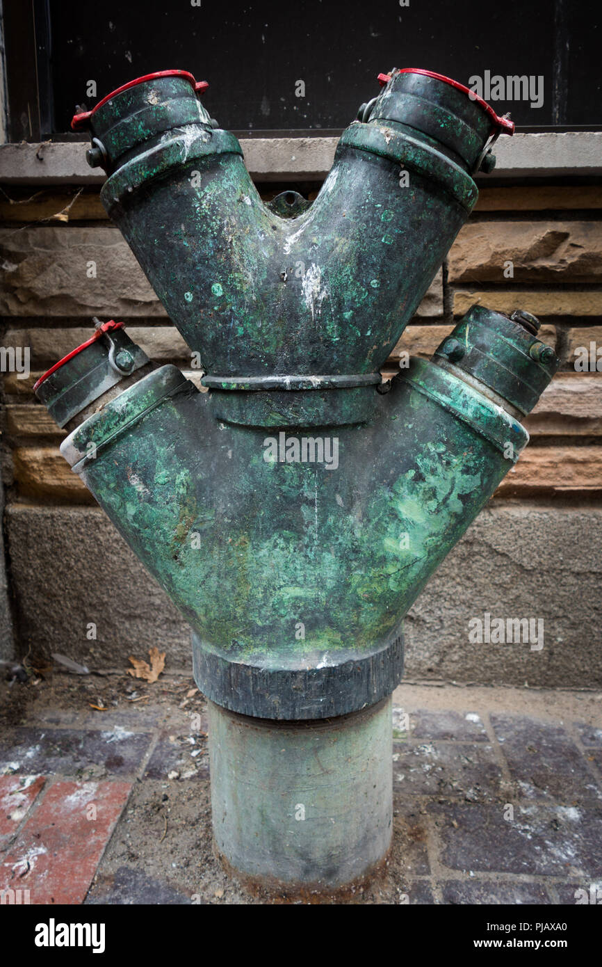 Hydrant manifold hi-res stock photography and images - Alamy