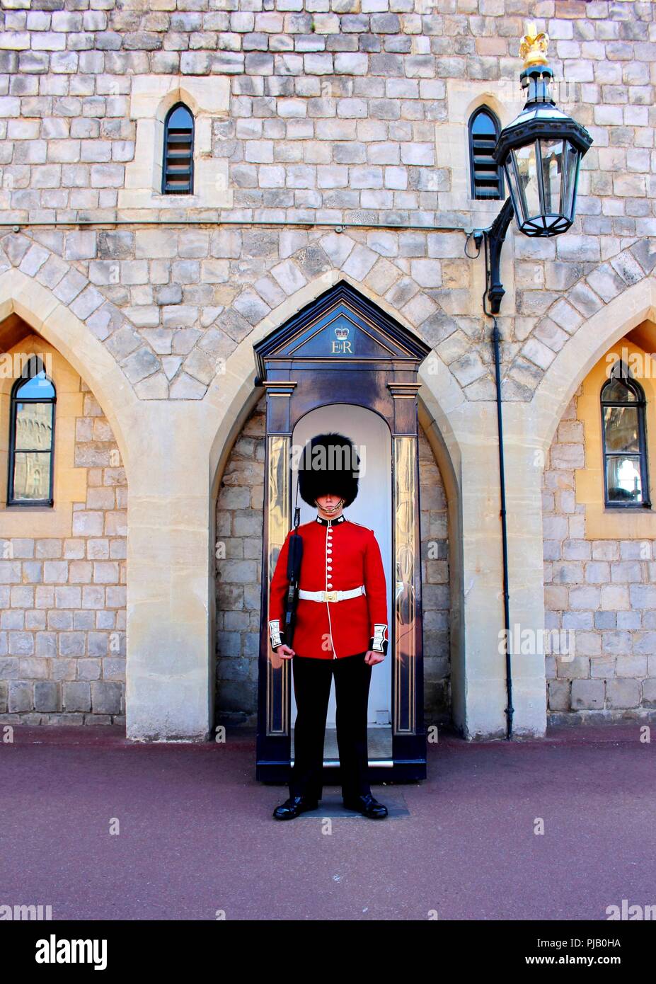 Buildings in windsor castle england hi-res stock photography and images ...