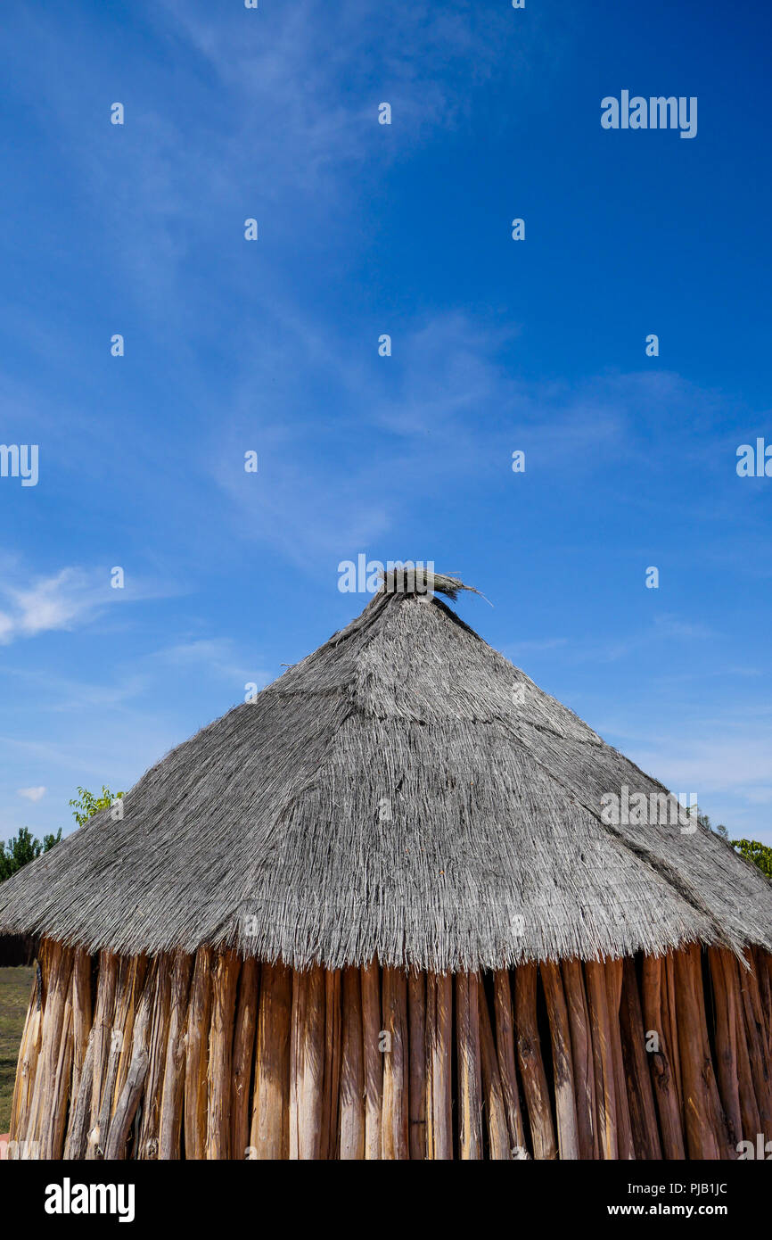 Australian bush housing hi-res stock photography and images - Alamy