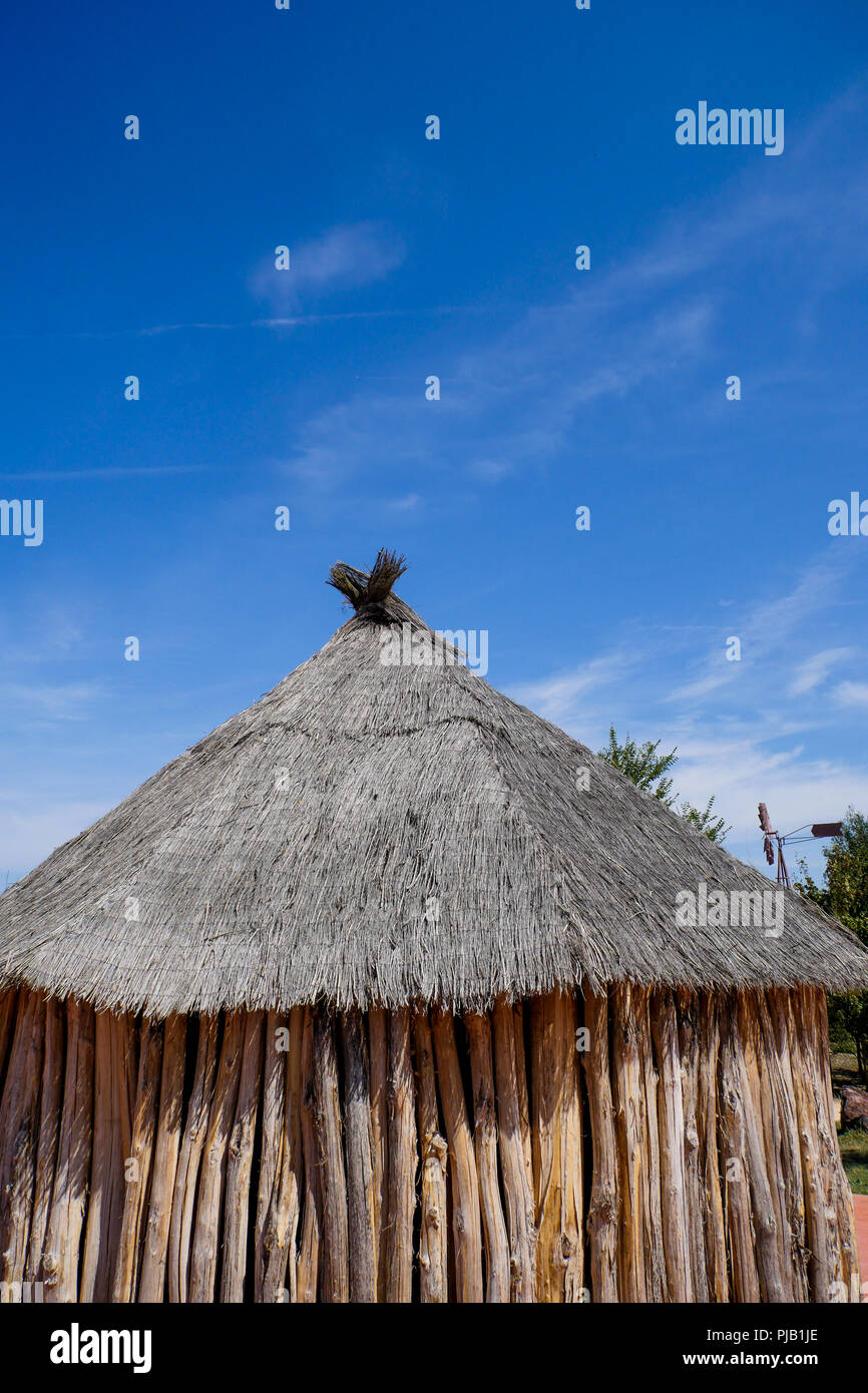 Australian bush housing hi-res stock photography and images - Alamy