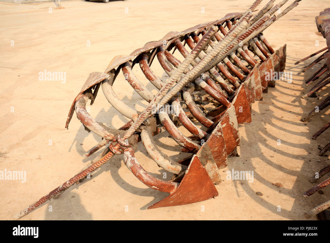 The rusty iron anchor Stock Photo - Alamy