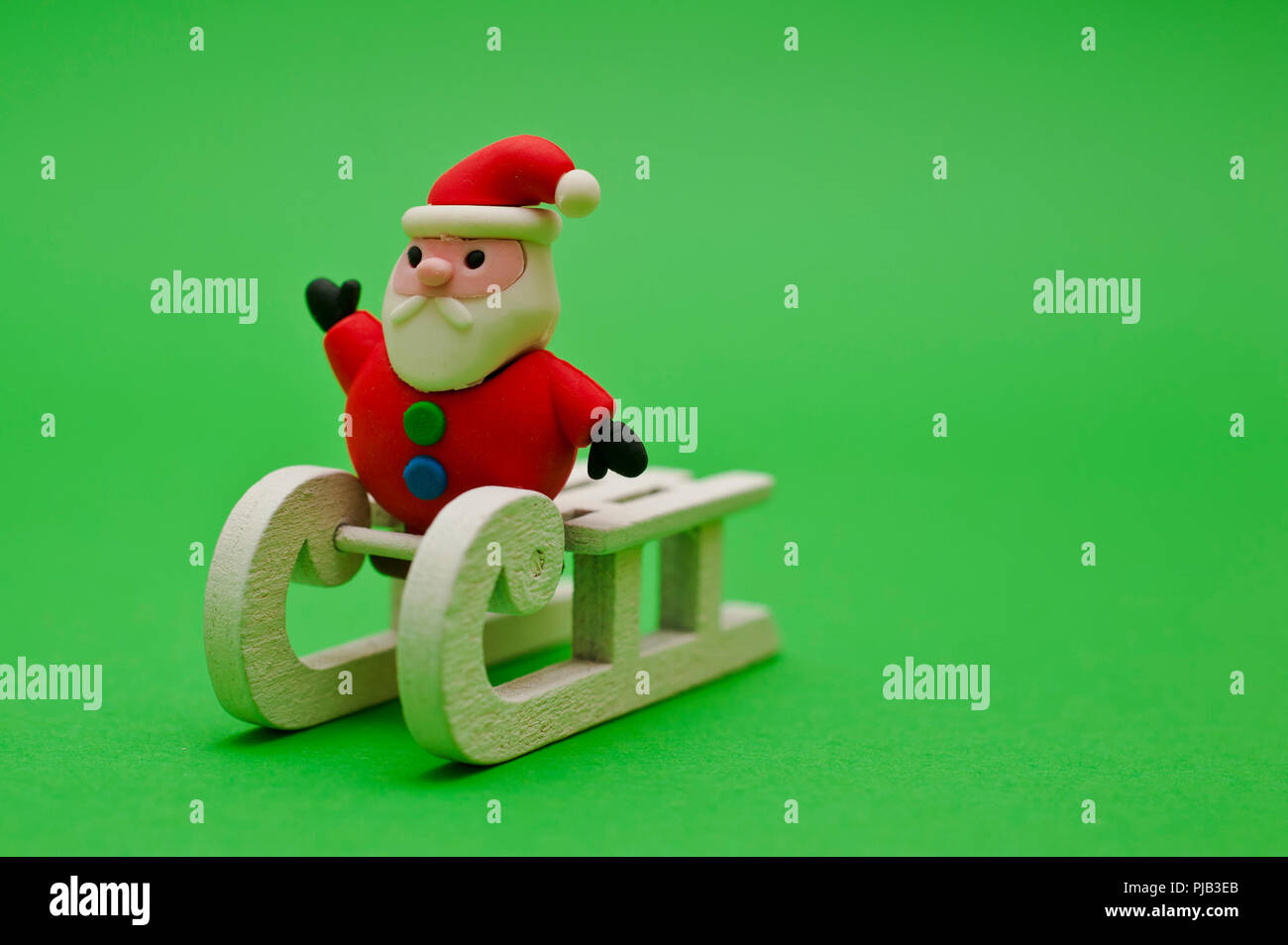 Santa sledge hi-res stock photography and images - Alamy