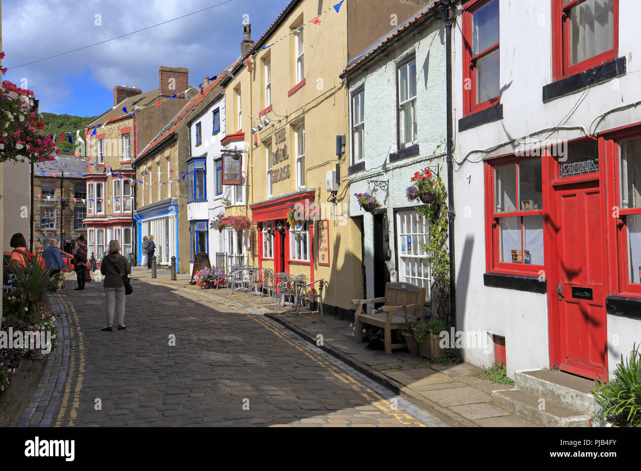 Staithes cobbled High Street, North Yorkshire, North York Moors ...