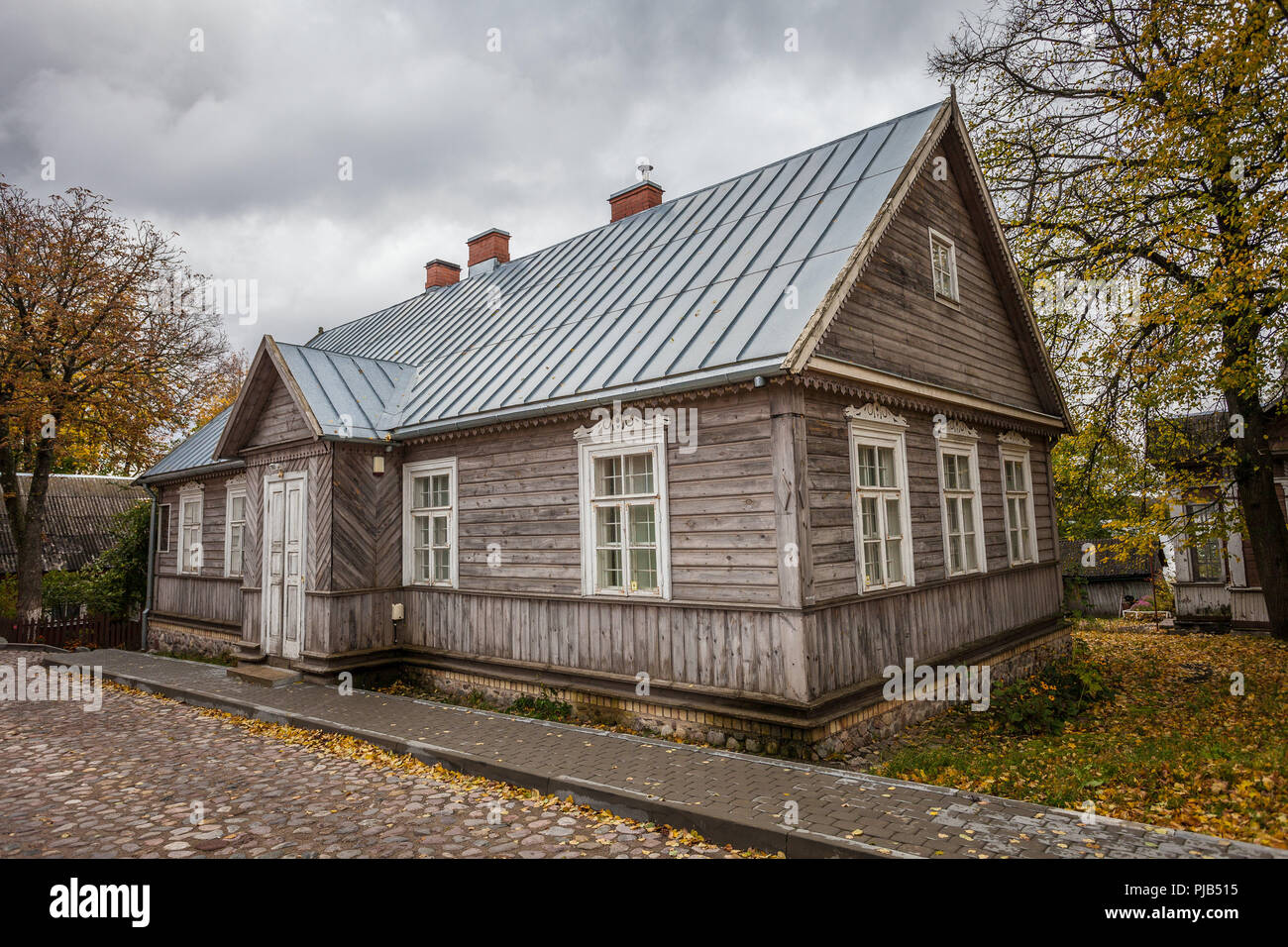 Traditional lithuanian house hi-res stock photography and images - Alamy