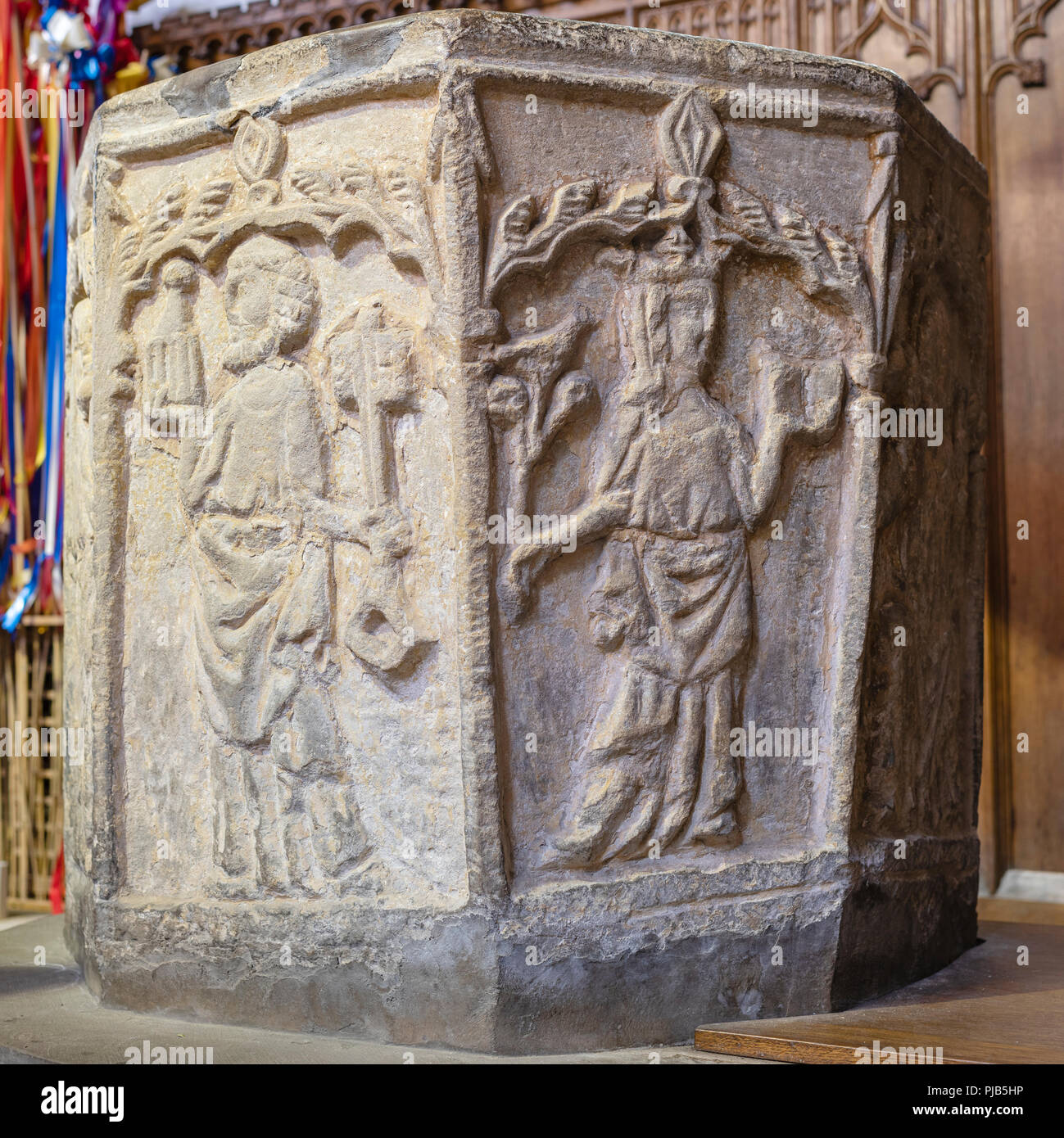 14th century font hi-res stock photography and images - Alamy