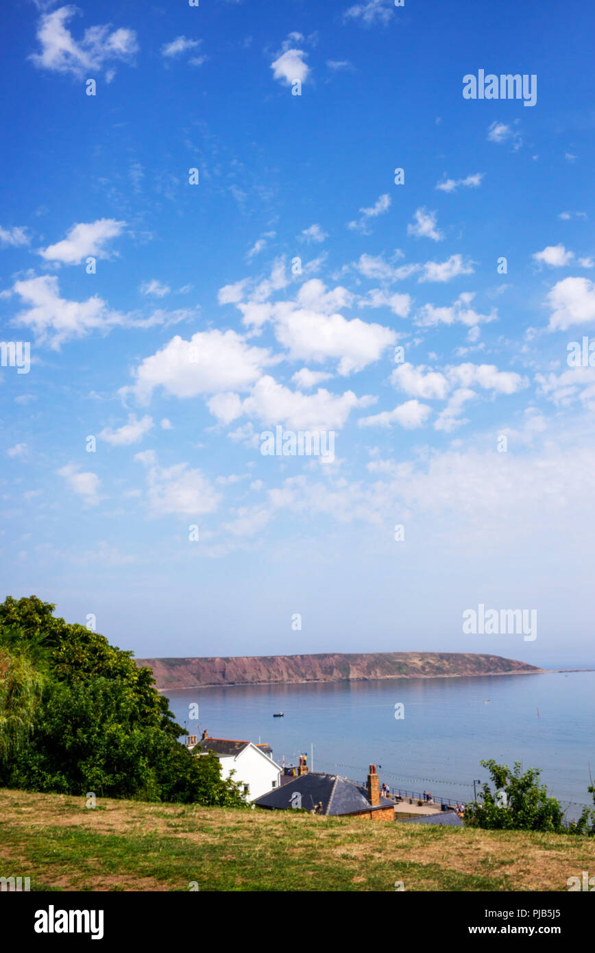 Flat cliffs, filey yorkshire hi-res stock photography and images - Alamy