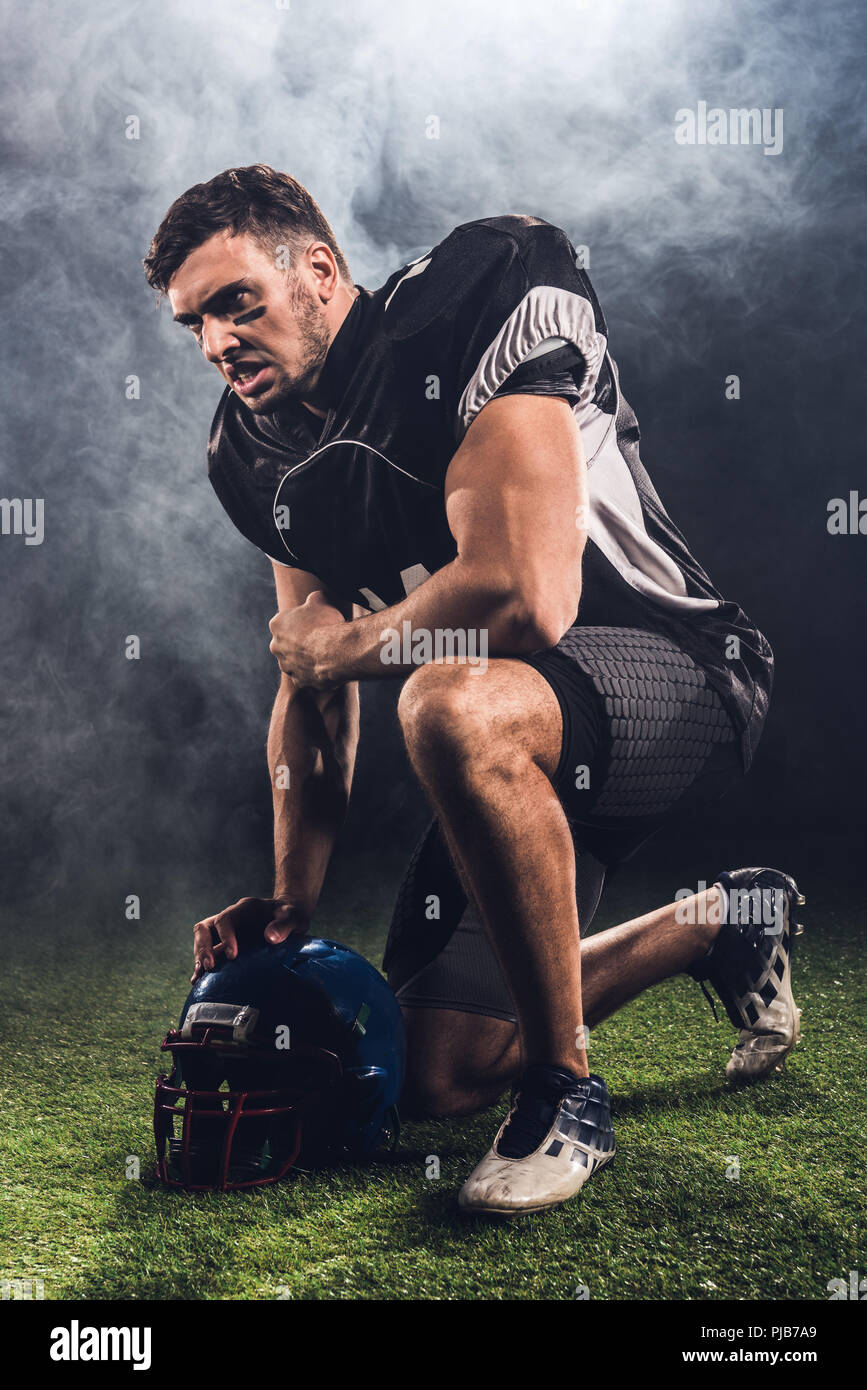 Angry american football player hi-res stock photography and images - Alamy
