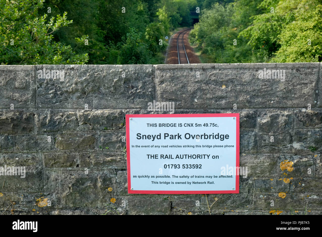 Rail safety signs hi-res stock photography and images - Alamy
