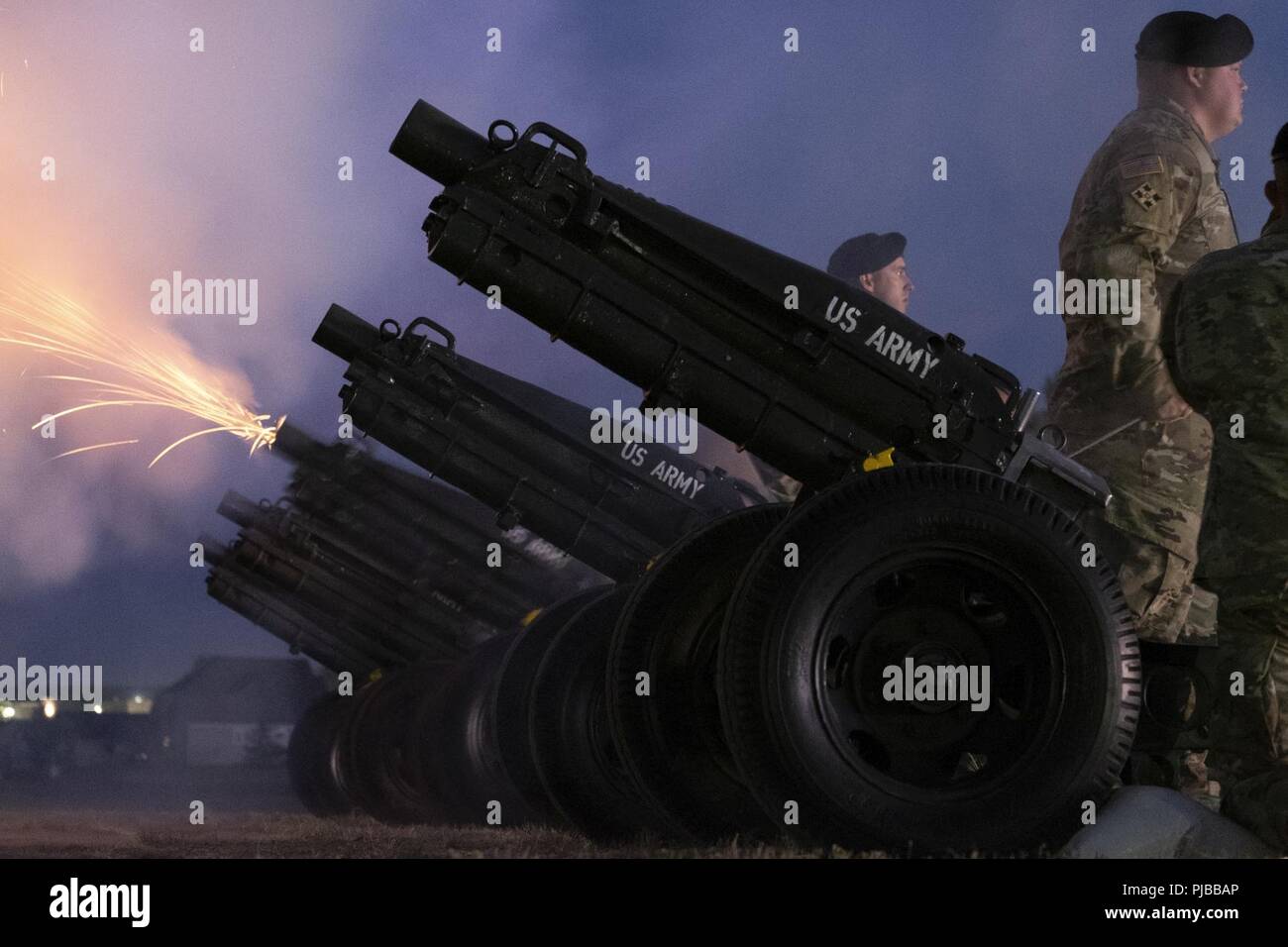 Soldiers from Battery A., 2nd Battalion, 77th Field Artillery Regiment ...