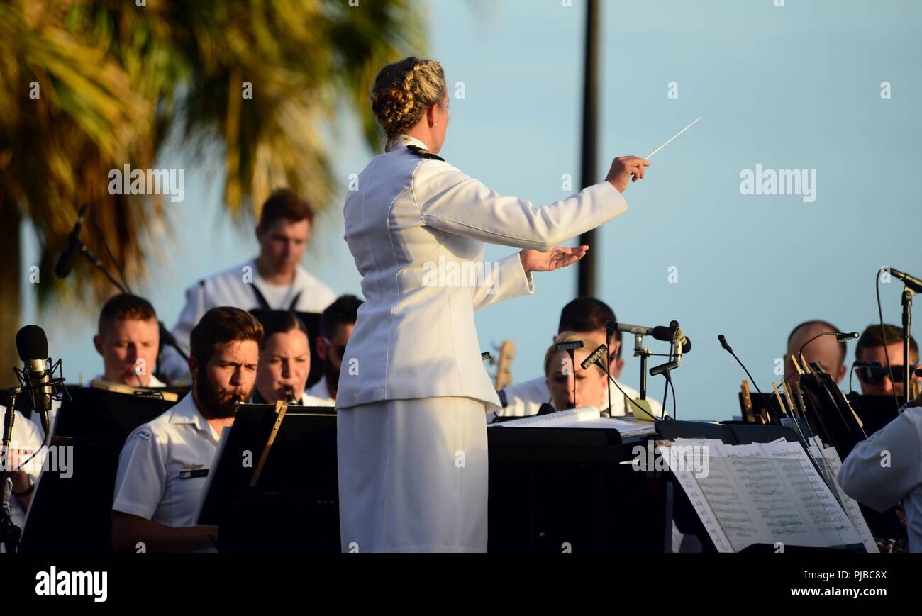 PEARL HARBOR, Hawaii (July 3, 2018) U.S. Navy Lieutenant Kelly ...