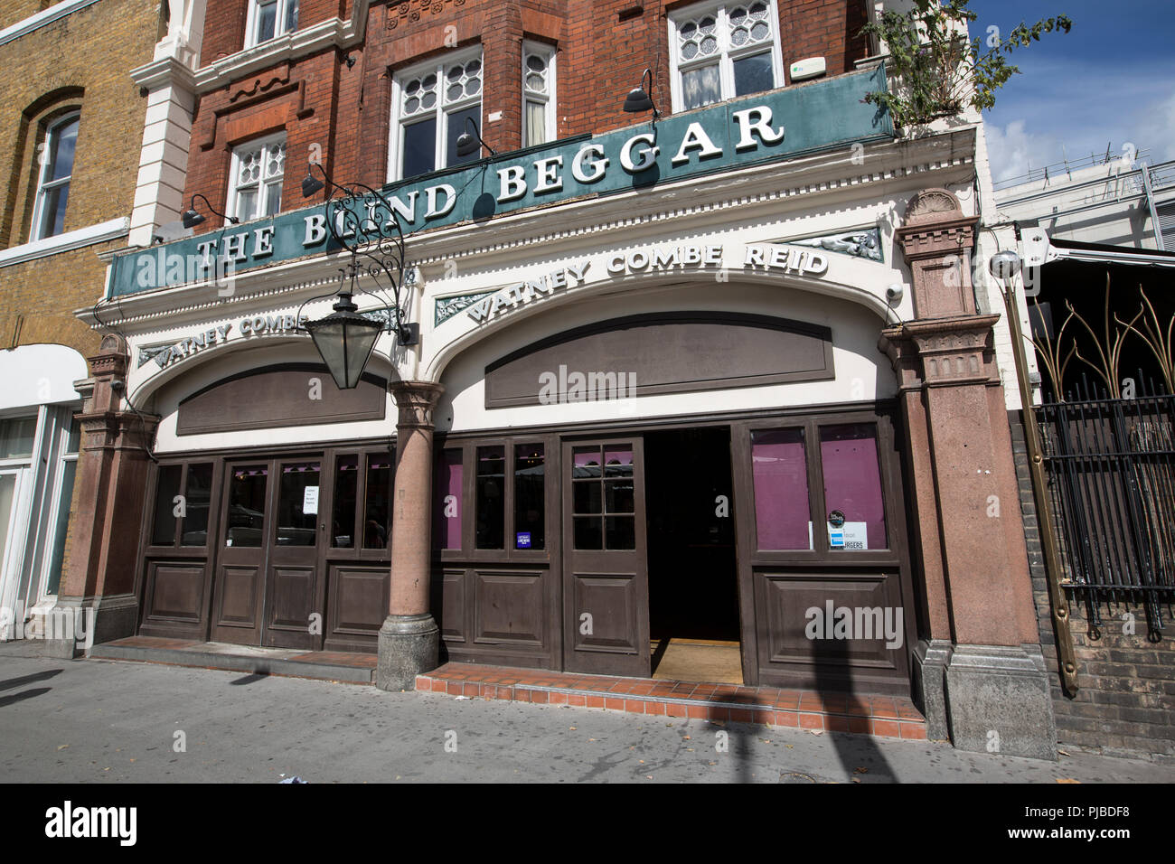 Ronnie kray hi-res stock photography and images - Alamy