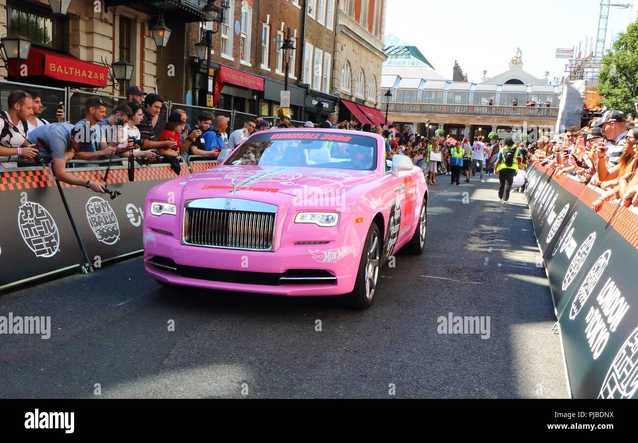 Gumball Rally 3000 - start of 2018's rally from London to Tokyo, at ...