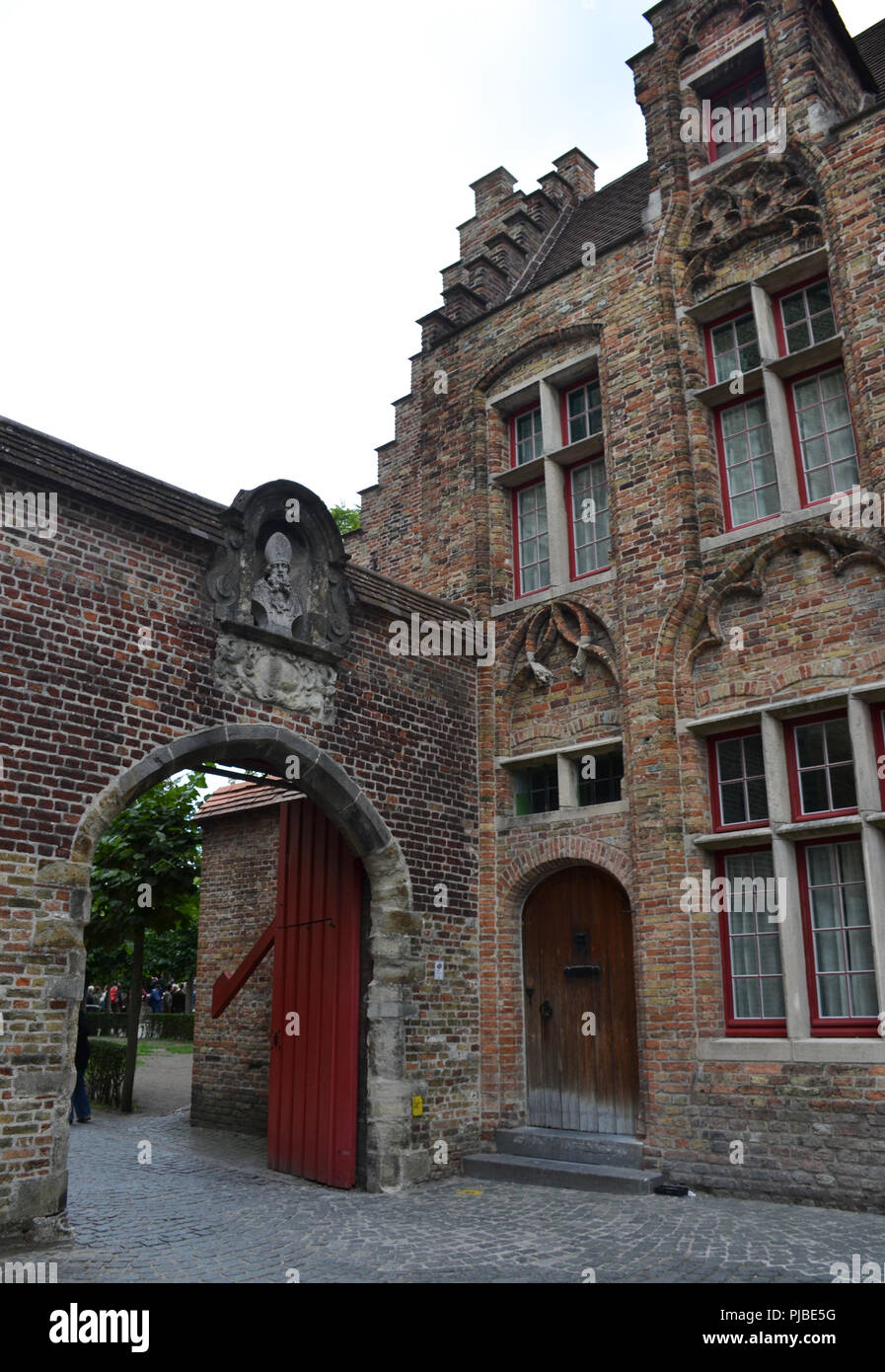 Buildings in historical city center of Brugge, Belgium Stock Photo - Alamy