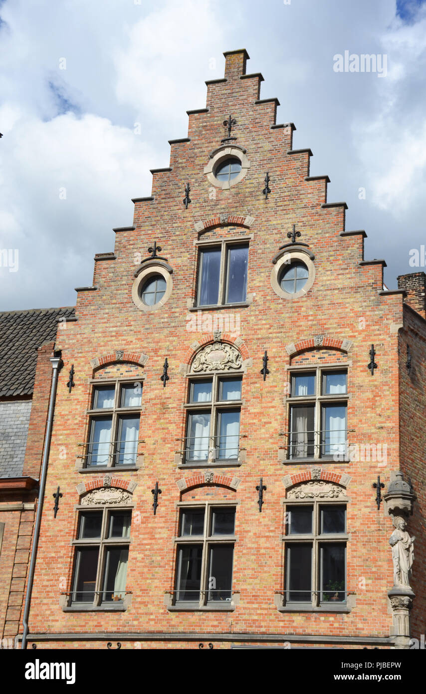 Old beautiful buildings and houses in Brugge, Belgium Stock Photo - Alamy