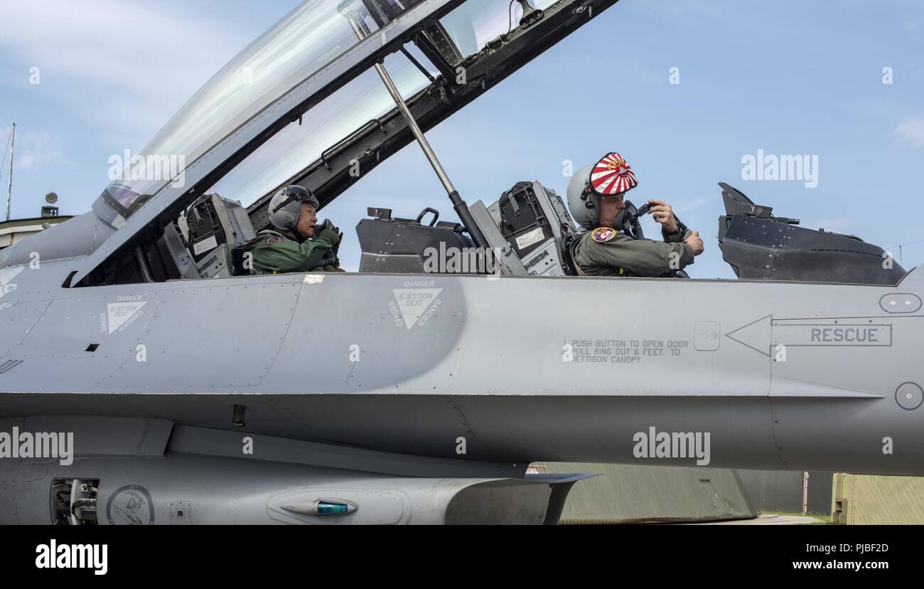 Japan Air Self-Defense Force Maj. Gen. Kenichi Samejima, left, the 3rd ...