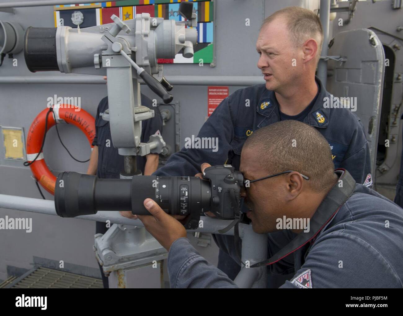 PACIFIC OCEAN (July 10, 2018) Senior Chief Intelligence Specialist ...