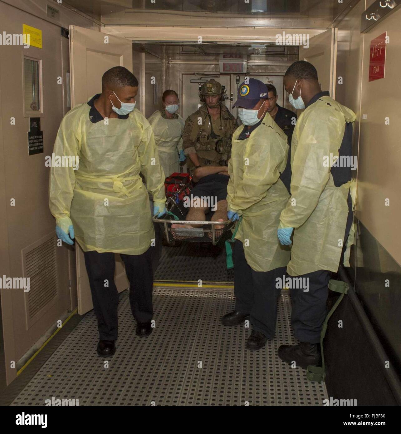 Decontamination room hospital hi-res stock photography and images - Alamy