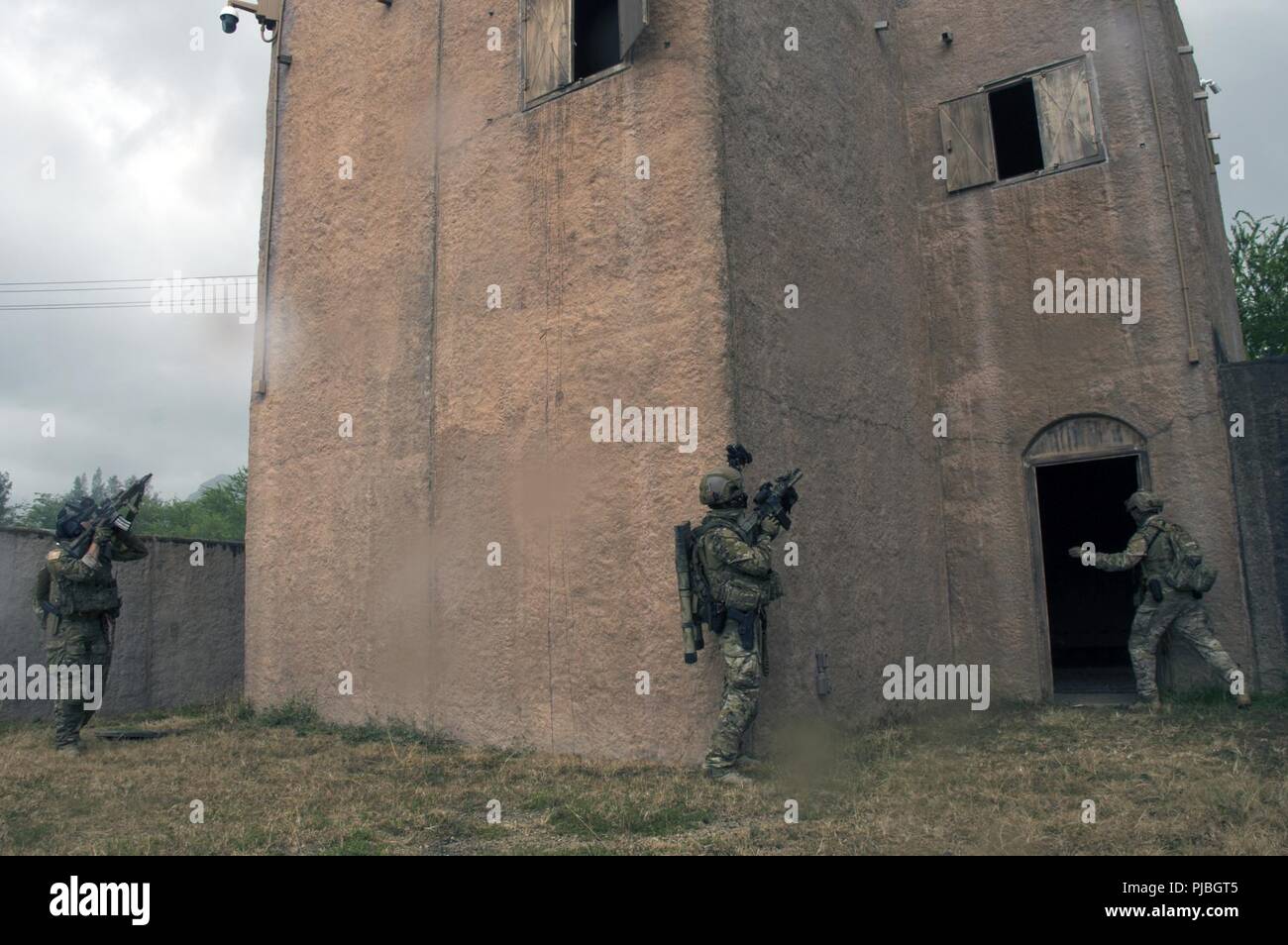 Bellows air force station hi-res stock photography and images - Alamy