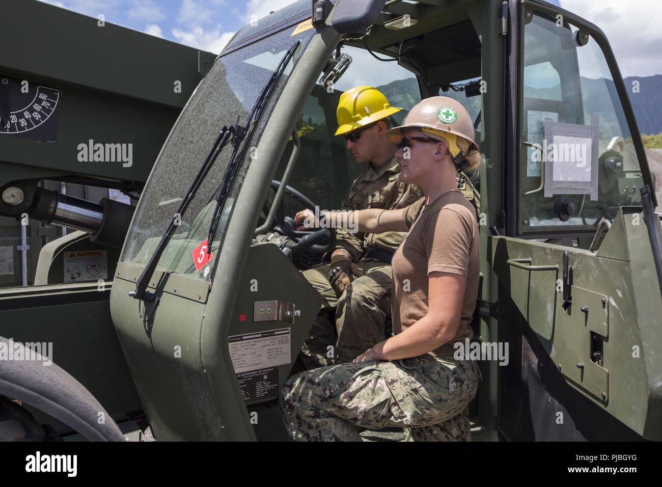 MARINE CORPS TRAINING AREA BELLOWS, Hawaii (July 12, 2018) U.S. Navy ...