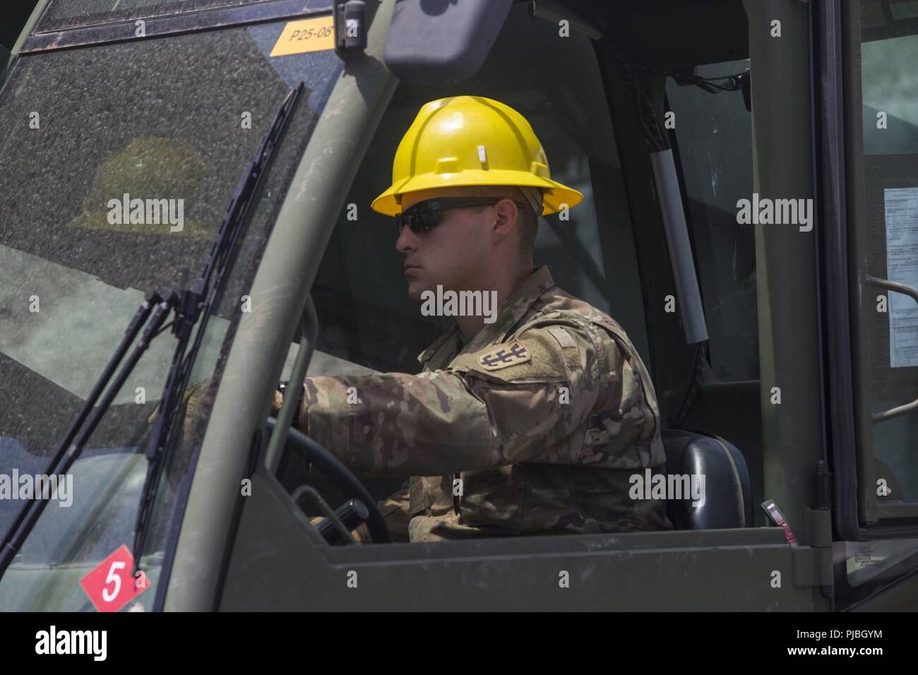 MARINE CORPS TRAINING AREA BELLOWS, Hawaii (July 12, 2018) U.S. Army ...