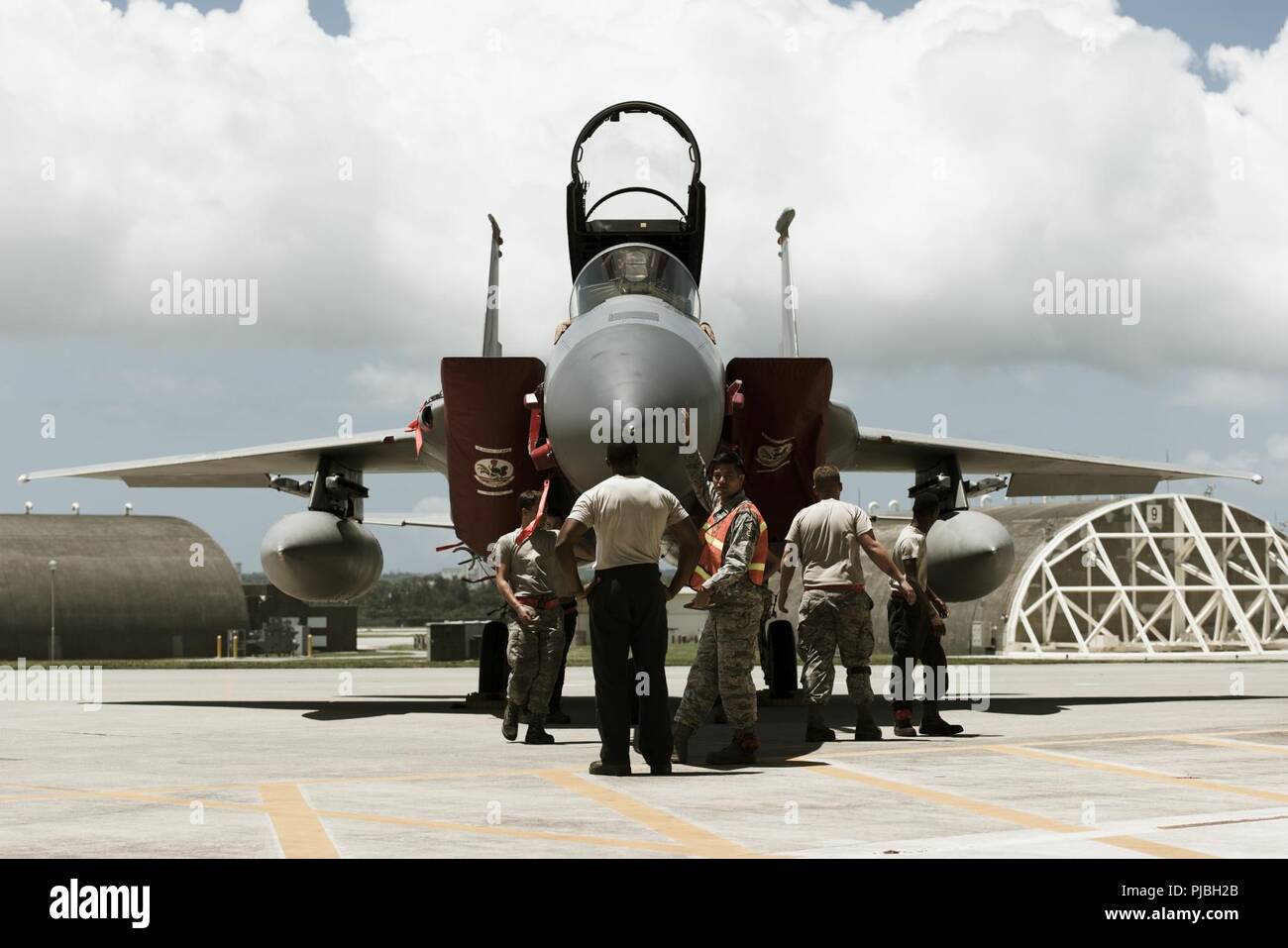 Airmen from the 67th Aircraft Maintenance Unit prepare an F-15C Eagle ...