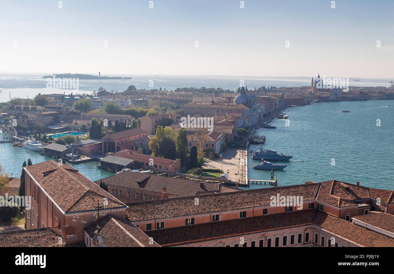 Giudecca island hi-res stock photography and images - Alamy