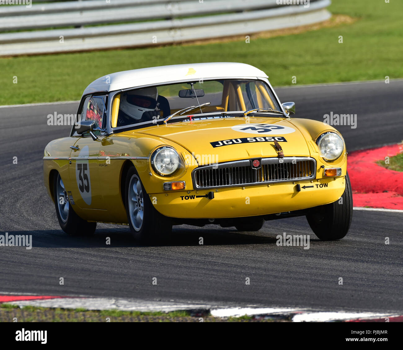 Tim Greenhill, Tim Goss, MG B, Equipe GTS, Aston Martin Owners Club ...
