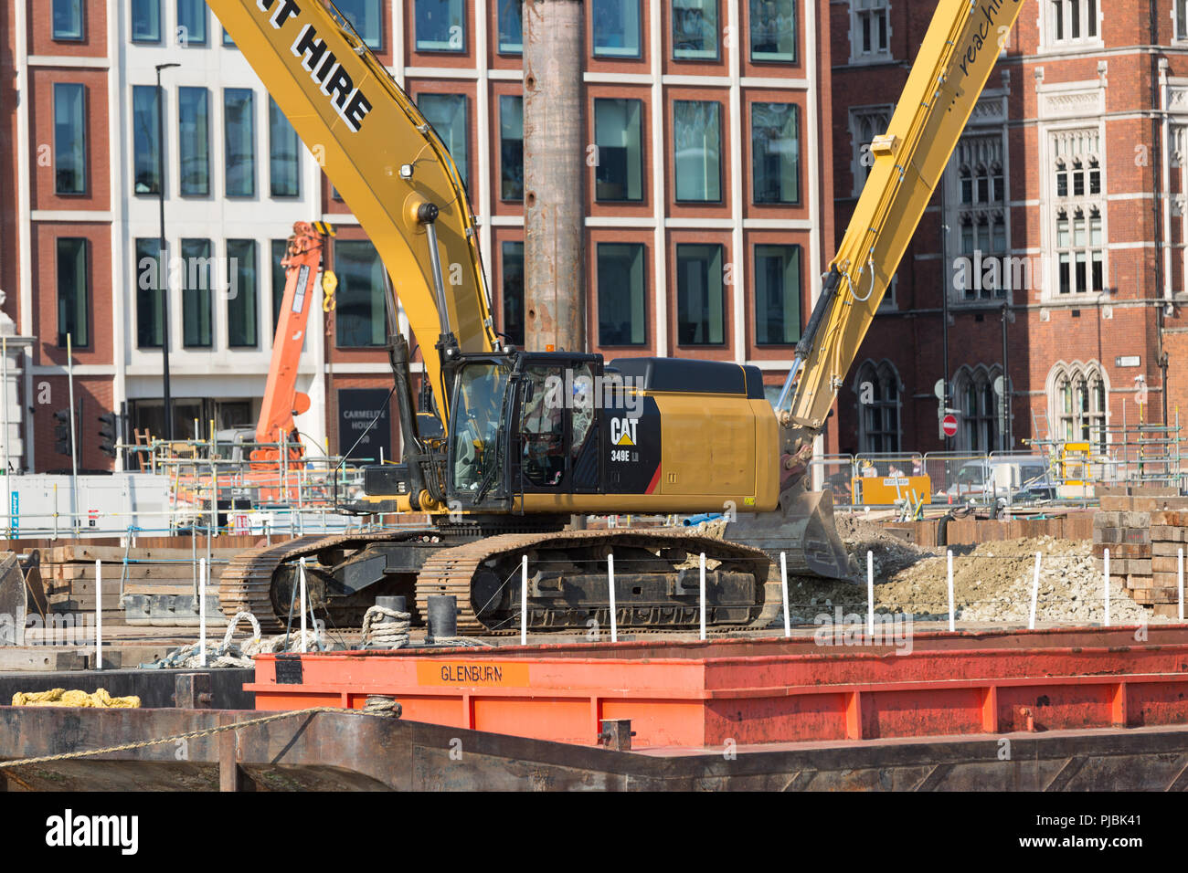 Construction Barges on the River Thames Stock Photo - Alamy