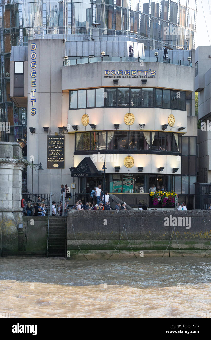 Doggetts riverside bar hi-res stock photography and images - Alamy