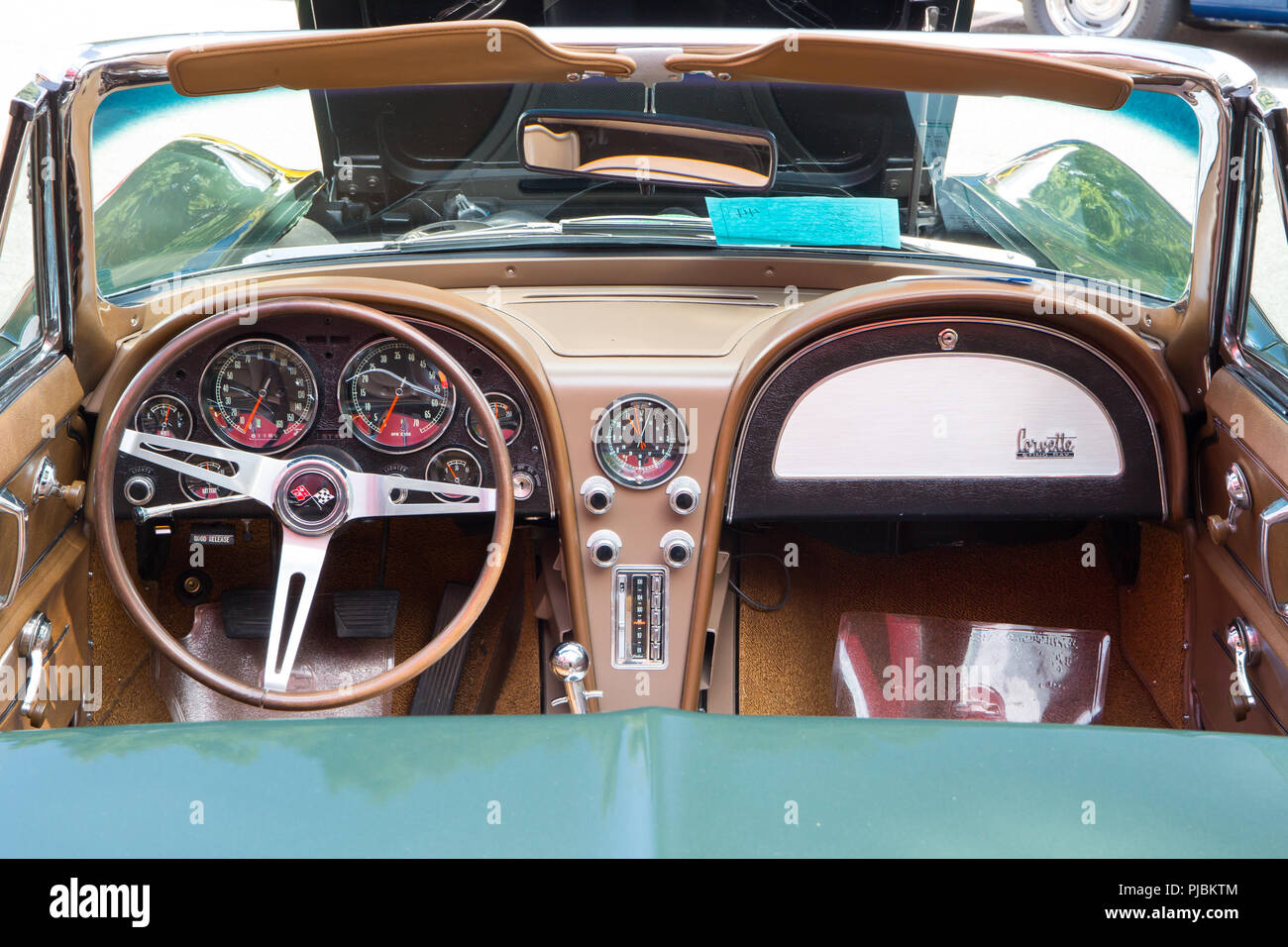 Vintage auto hi-res stock photography and images - Alamy