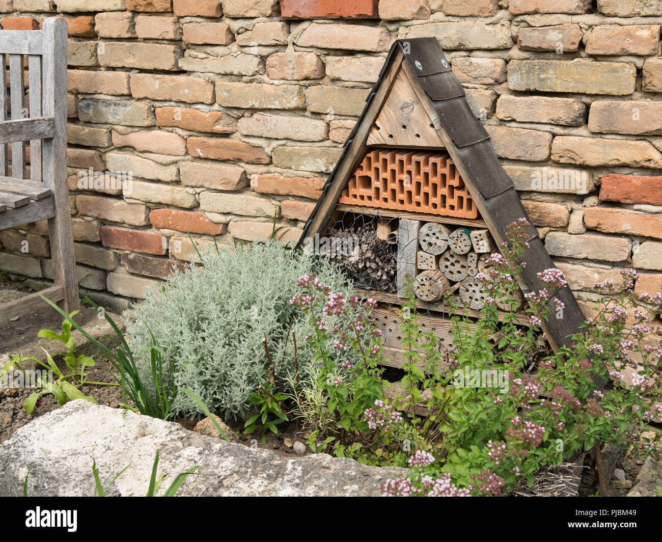Insect hotel brick hi-res stock photography and images - Alamy