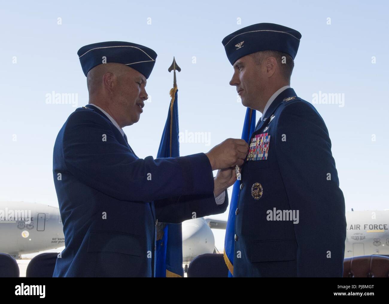 U.S. Air Force Lt. Gen. GI Tuck, 18th Air Force commander, Scott Air ...