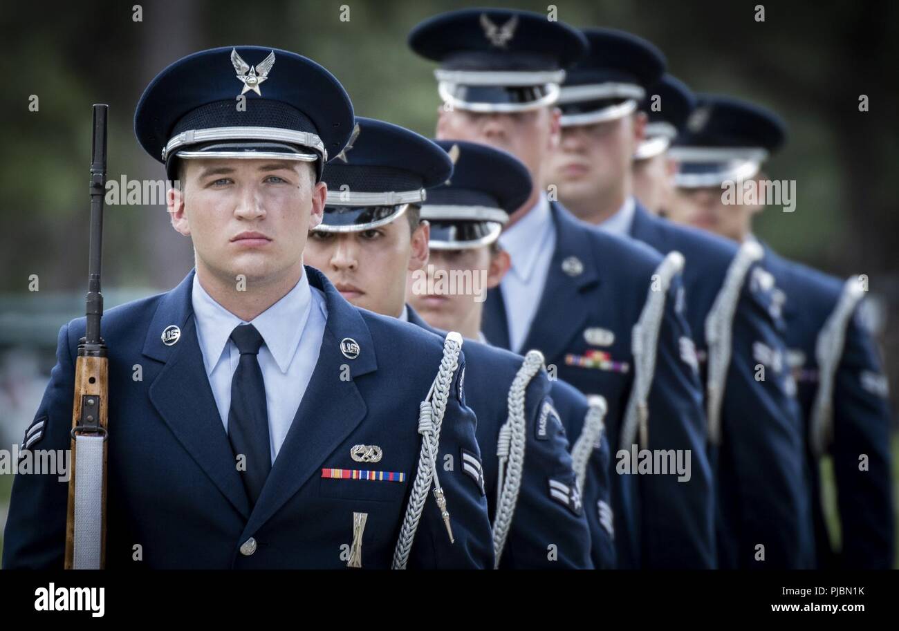 96th aircraft maintenance unit hi-res stock photography and images - Alamy