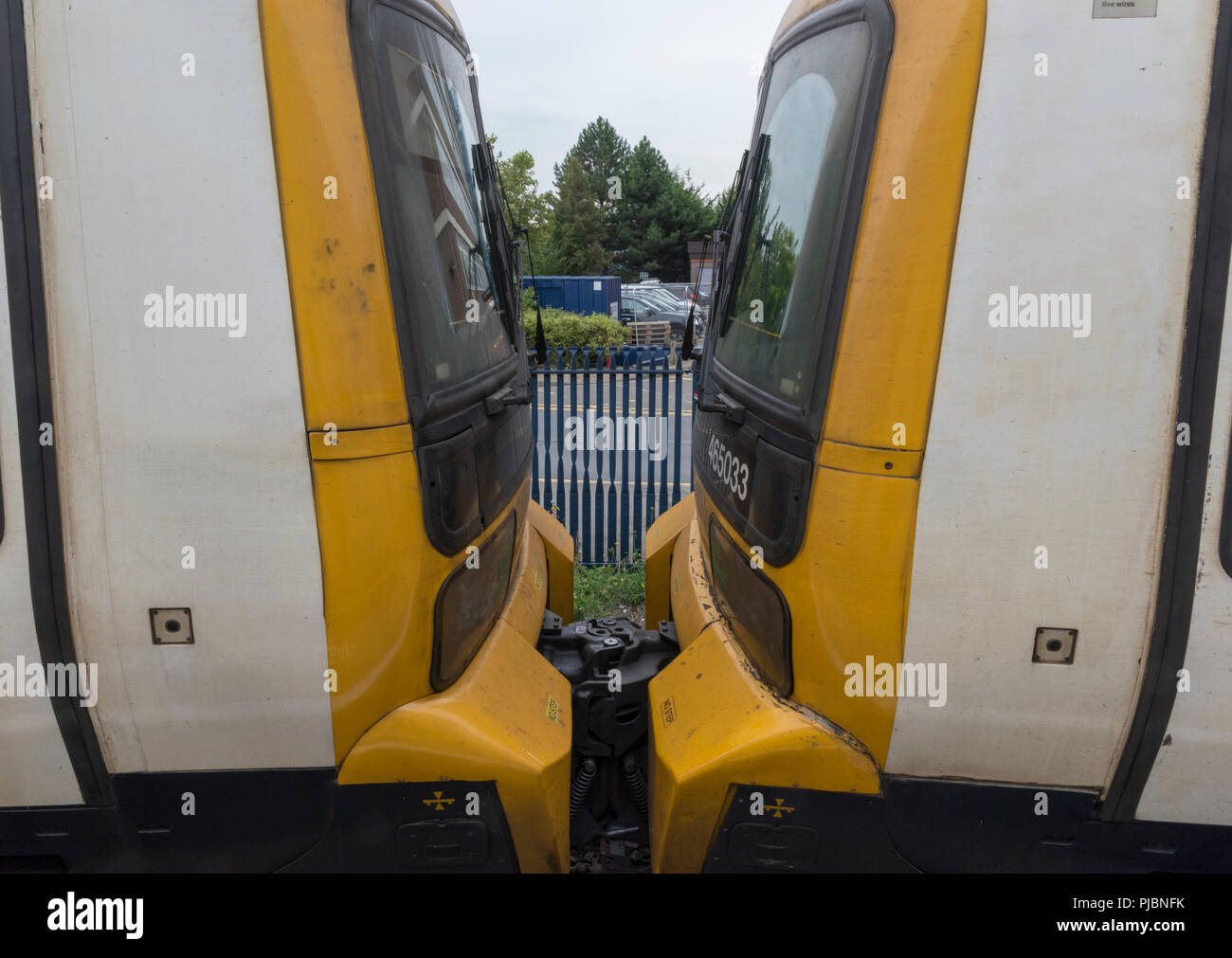 southeastern railway trains in a platform end to end. train carriages ...