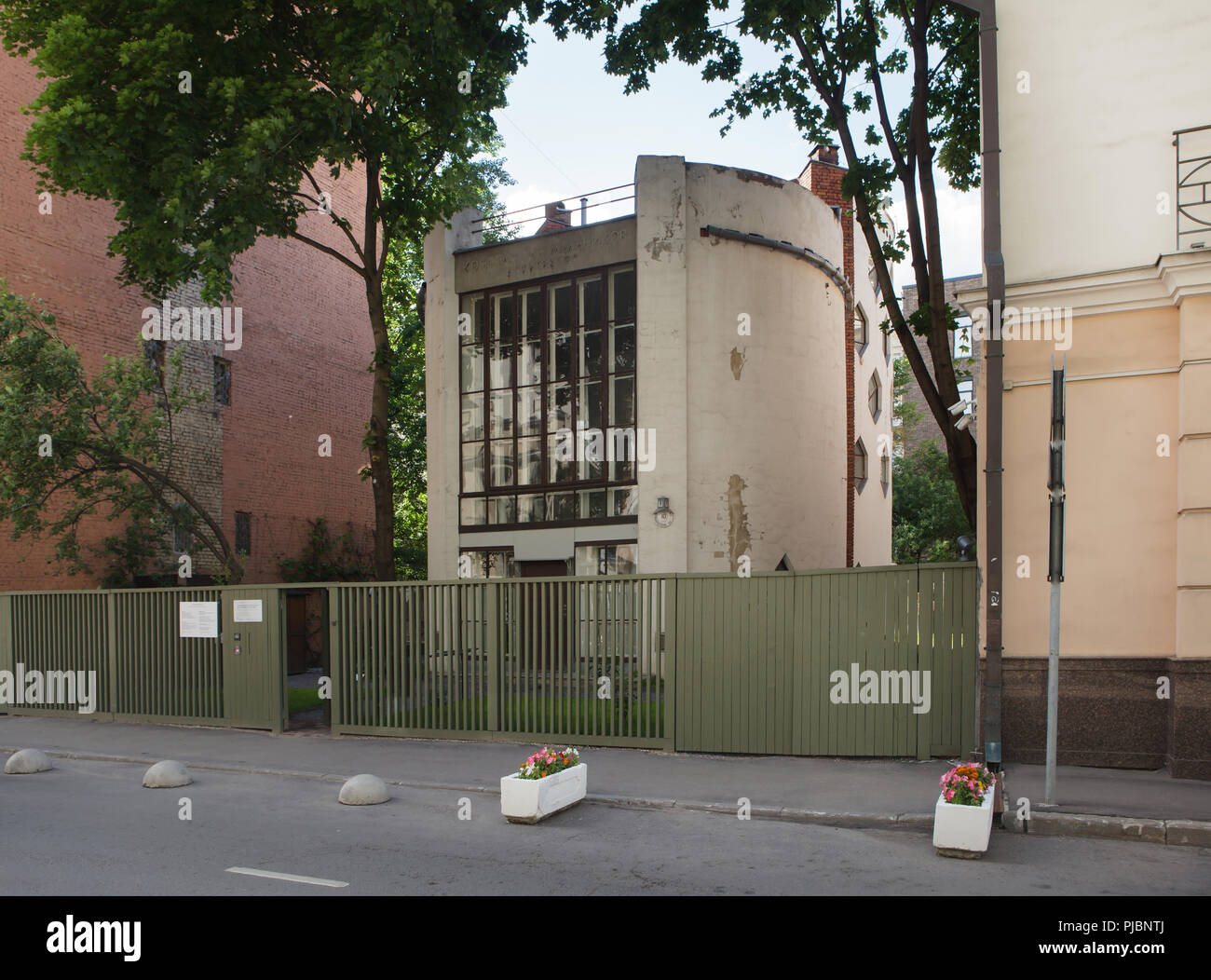 Melnikov House designed by Soviet constructivist architect Konstantin ...