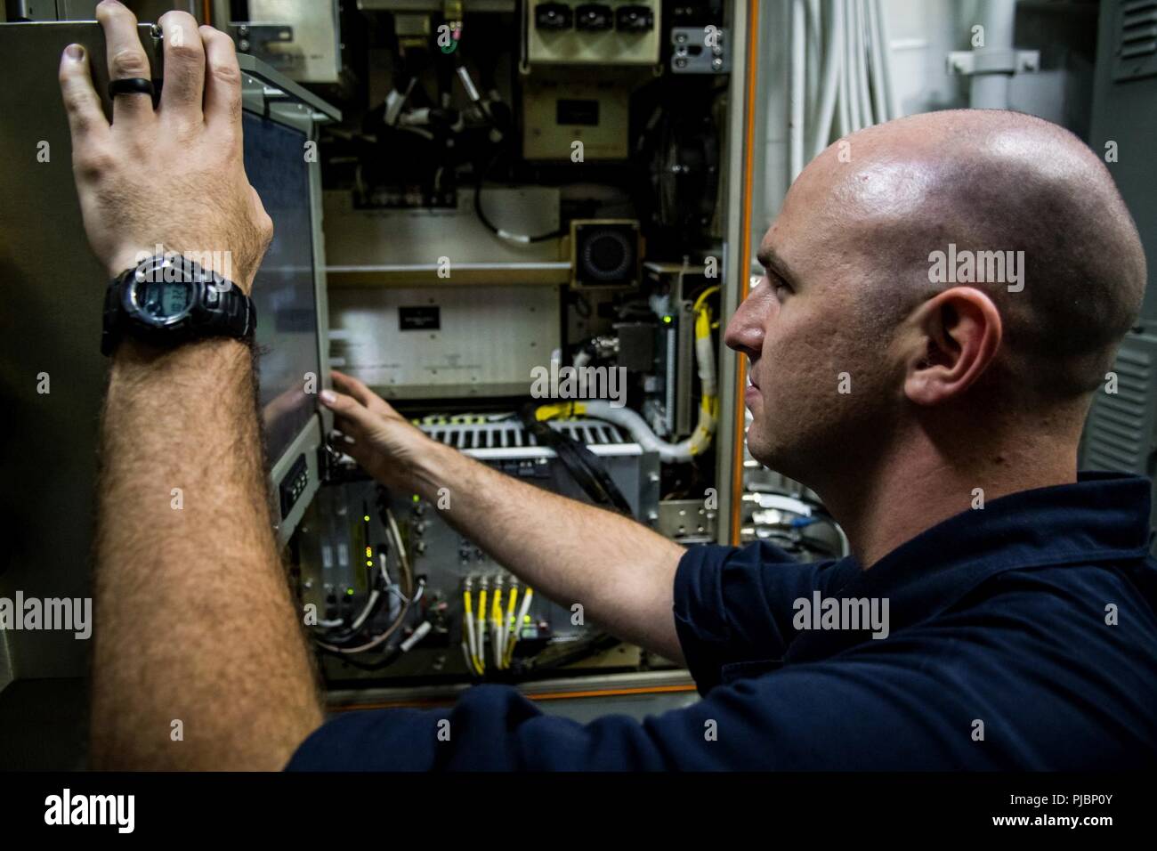 OCEAN (July 12, 2018) – Electronics Technician 2nd Class Andrew Ledford, from Commerce, Ga ...